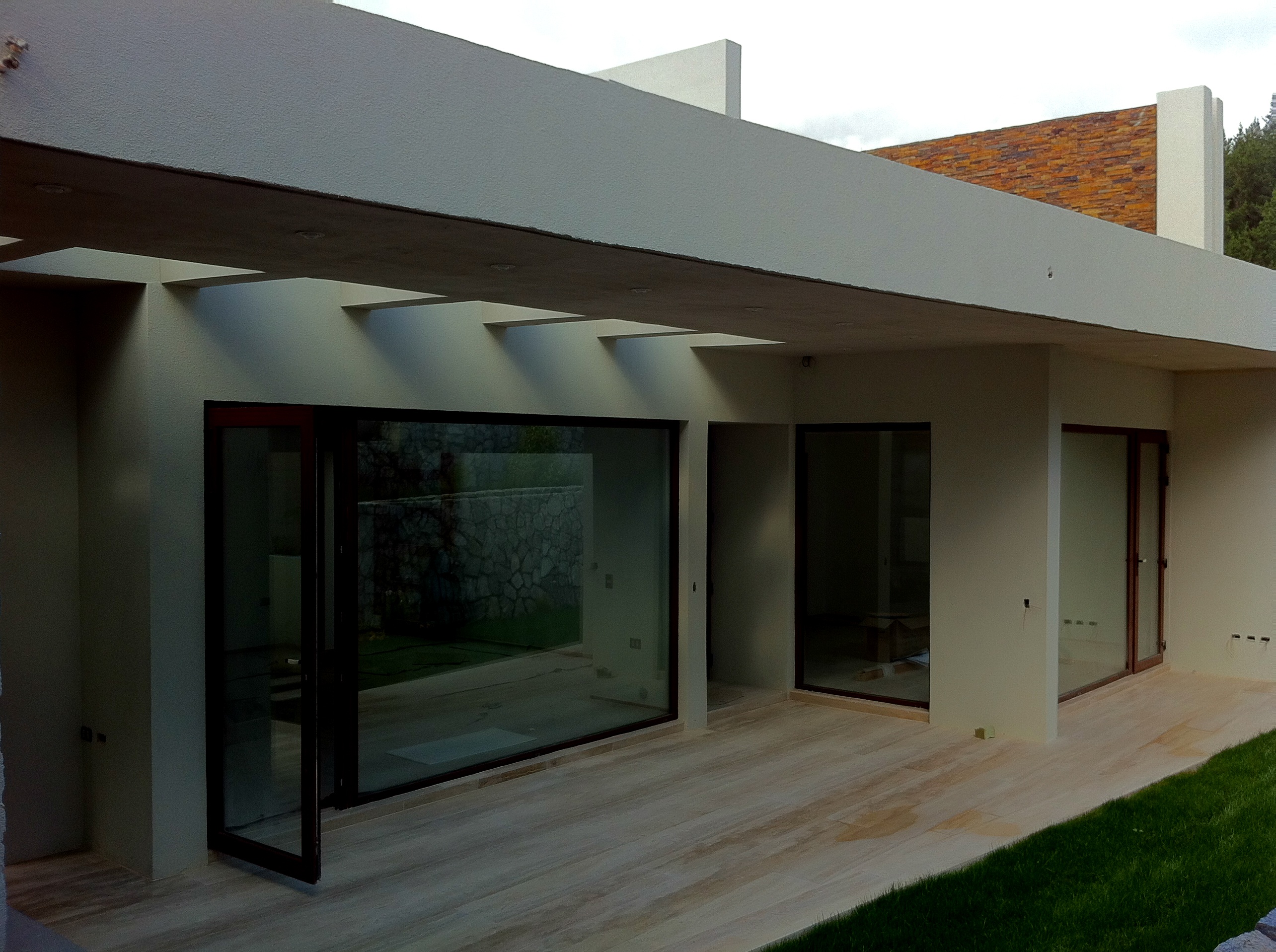 CASA VARGAS DONETCH by Caparros Arquitectos - Architizer