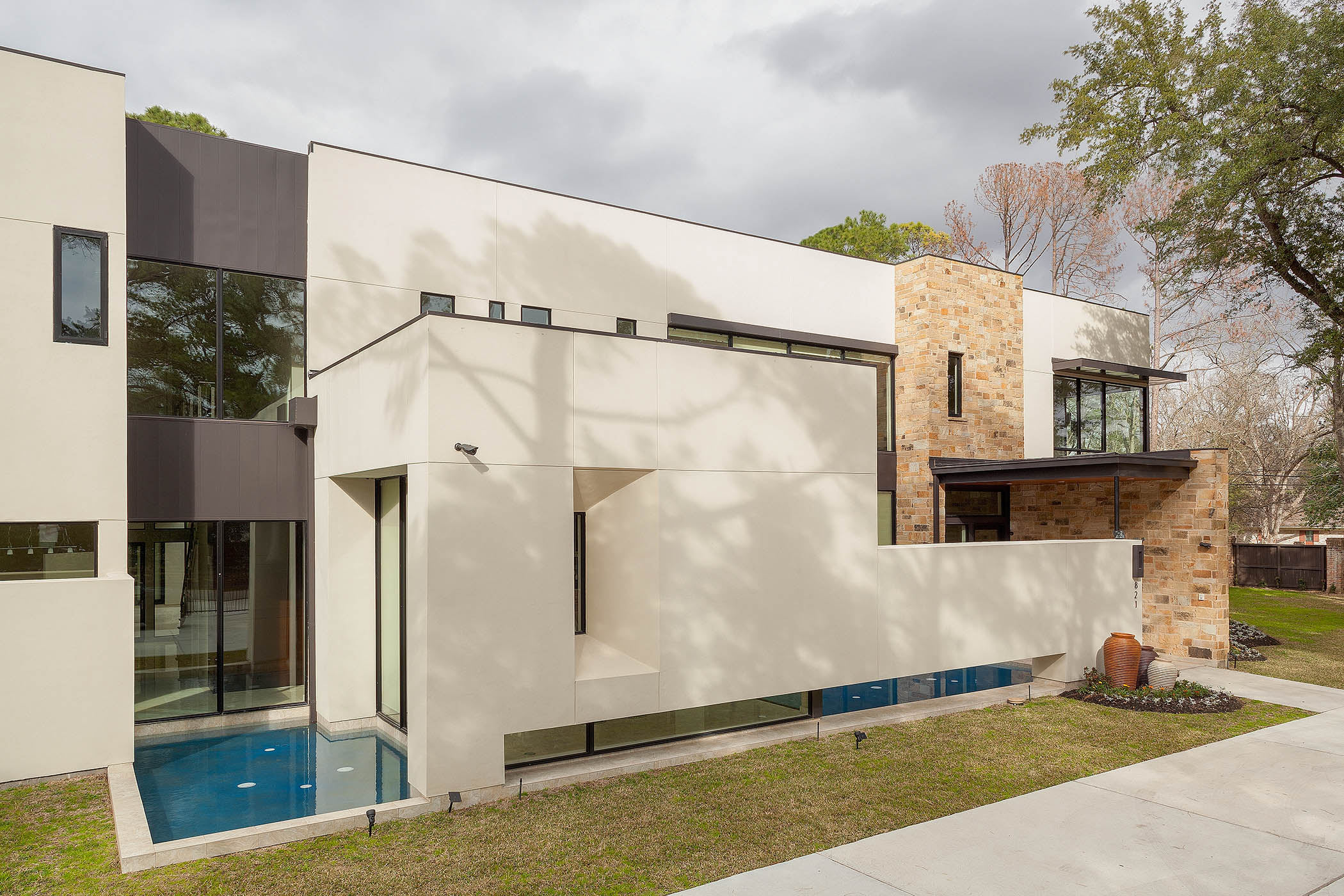 Bunker Hill Residence by 2Scale Architects - Architizer