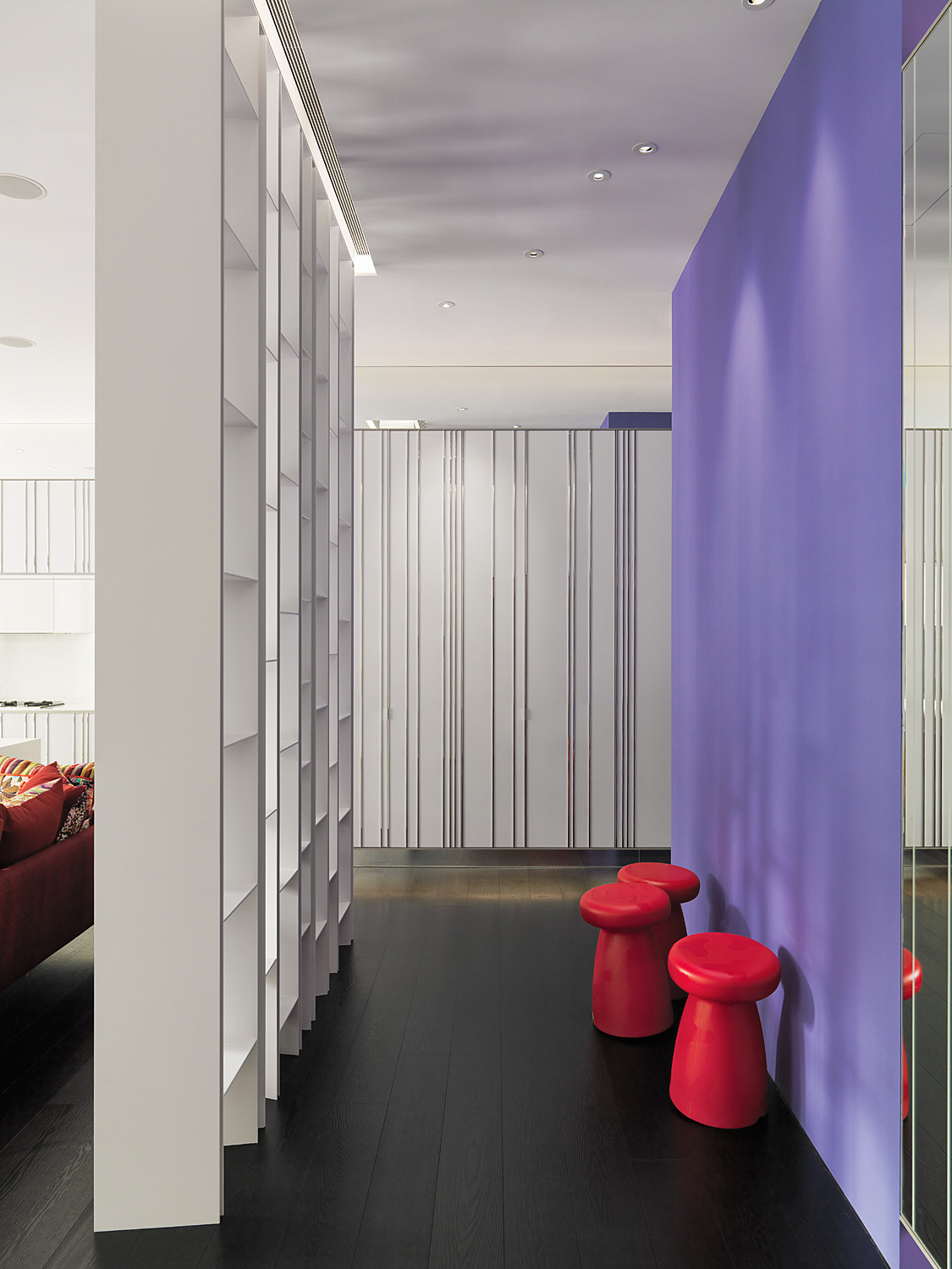 Improvised Syncopation by Chains Interior - Architizer