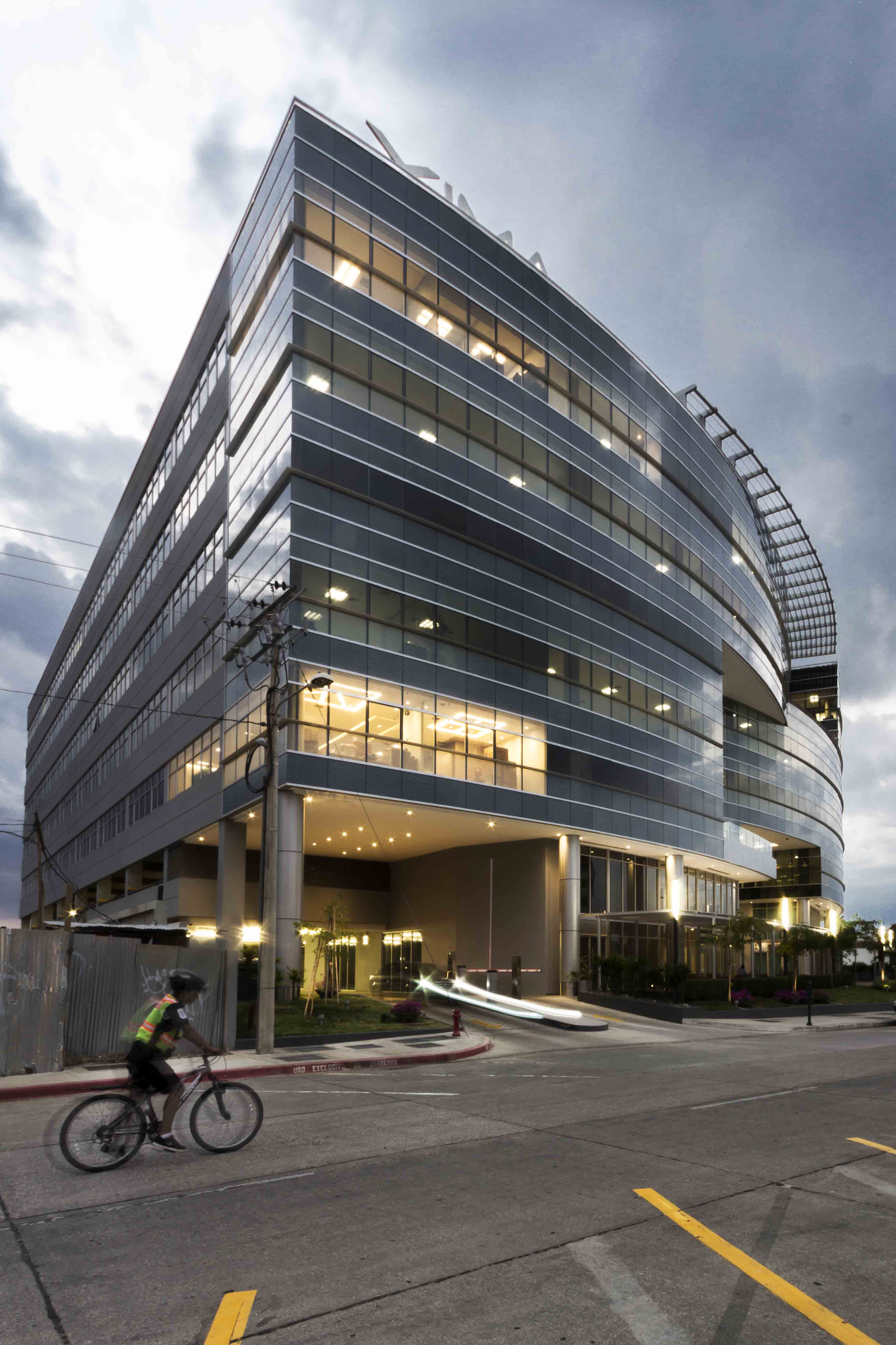 Edificio Xima Centro de Negocios by Inmobiliaria Xima SA - Architizer