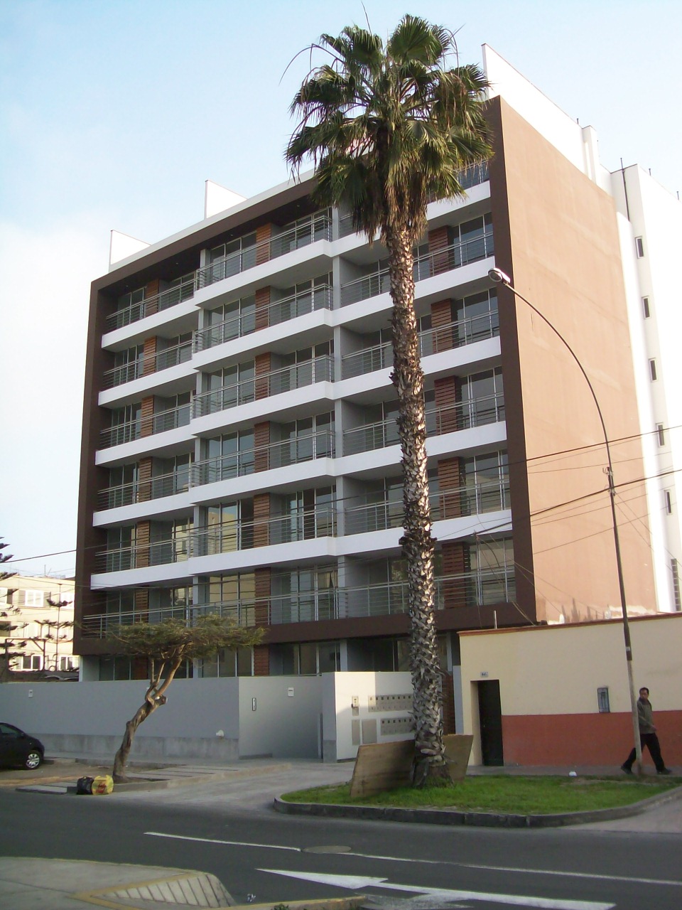 Idea 1174816: Edificio Los Parques Miraflores - Architizer