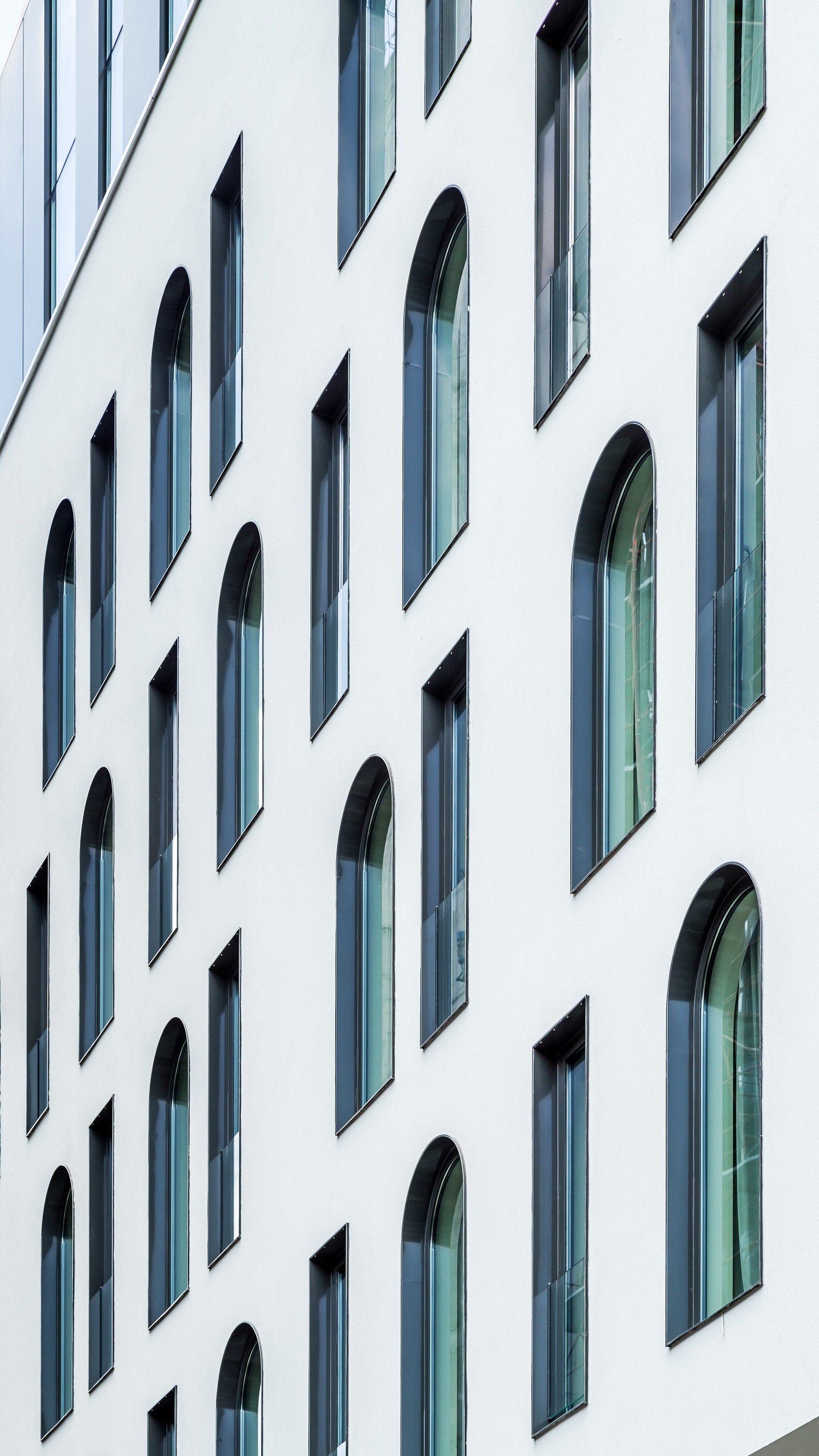 Idea 1416077: Hotel Mercure Bucharest City Center by ARHI GRUP in Bucharest, Romania - Architizer