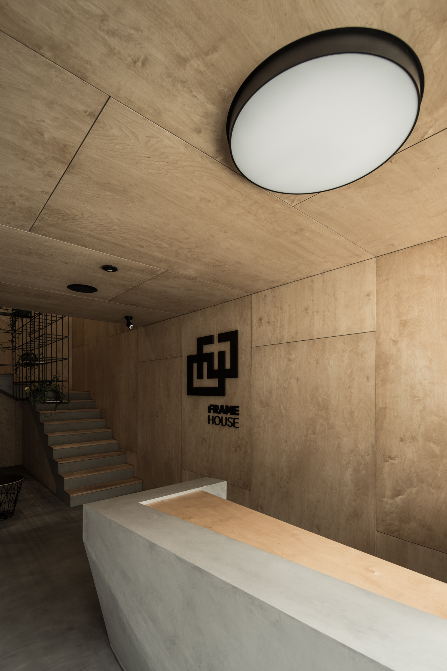 Framehouse_studio by plusminusarchitects - Architizer