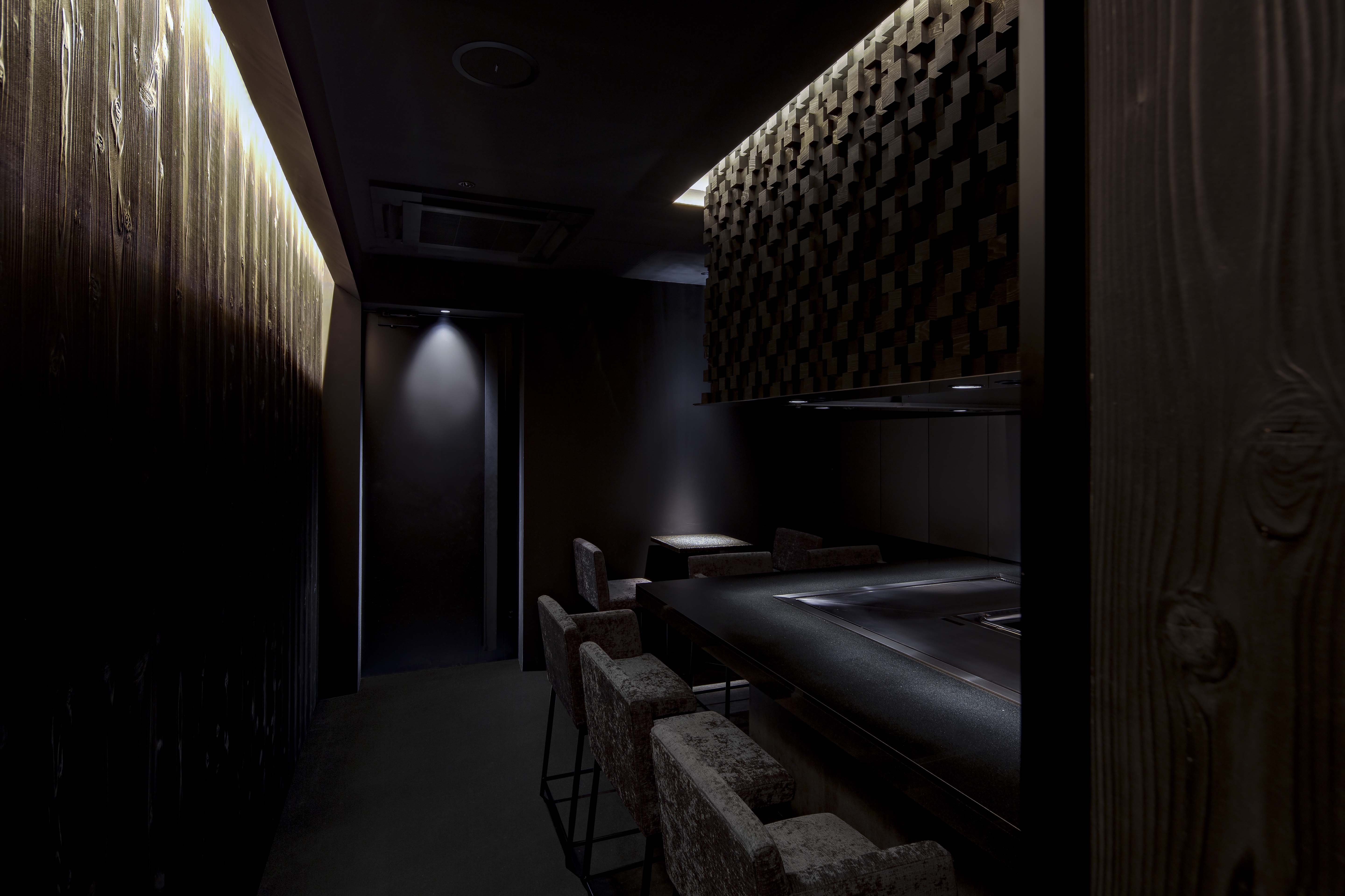 Teppanyaki Himawari by PROCESS5 DESIGN Co.,Ltd. - Architizer