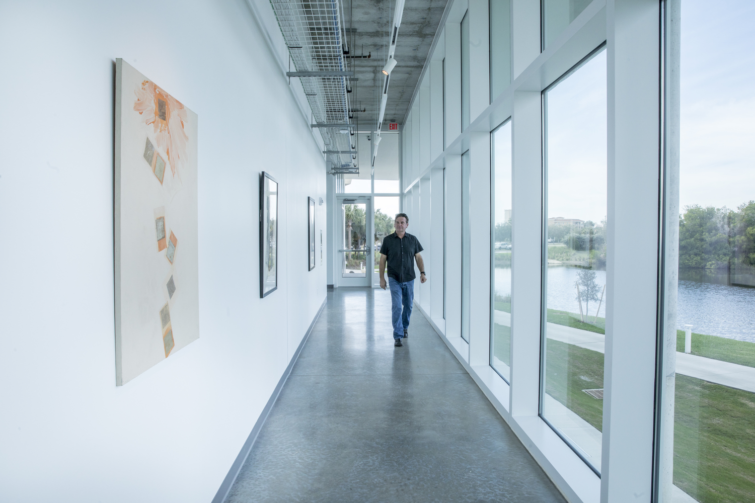 Helmar and Enole Nielsen Center for Visual Arts, Eckerd College by Ayers Saint Gross - Architizer