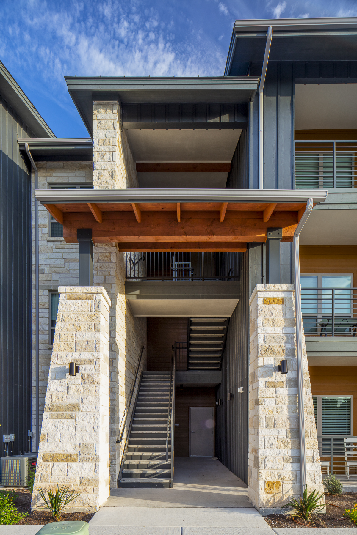 Merritt Hill Country by Spring Architects - Architizer