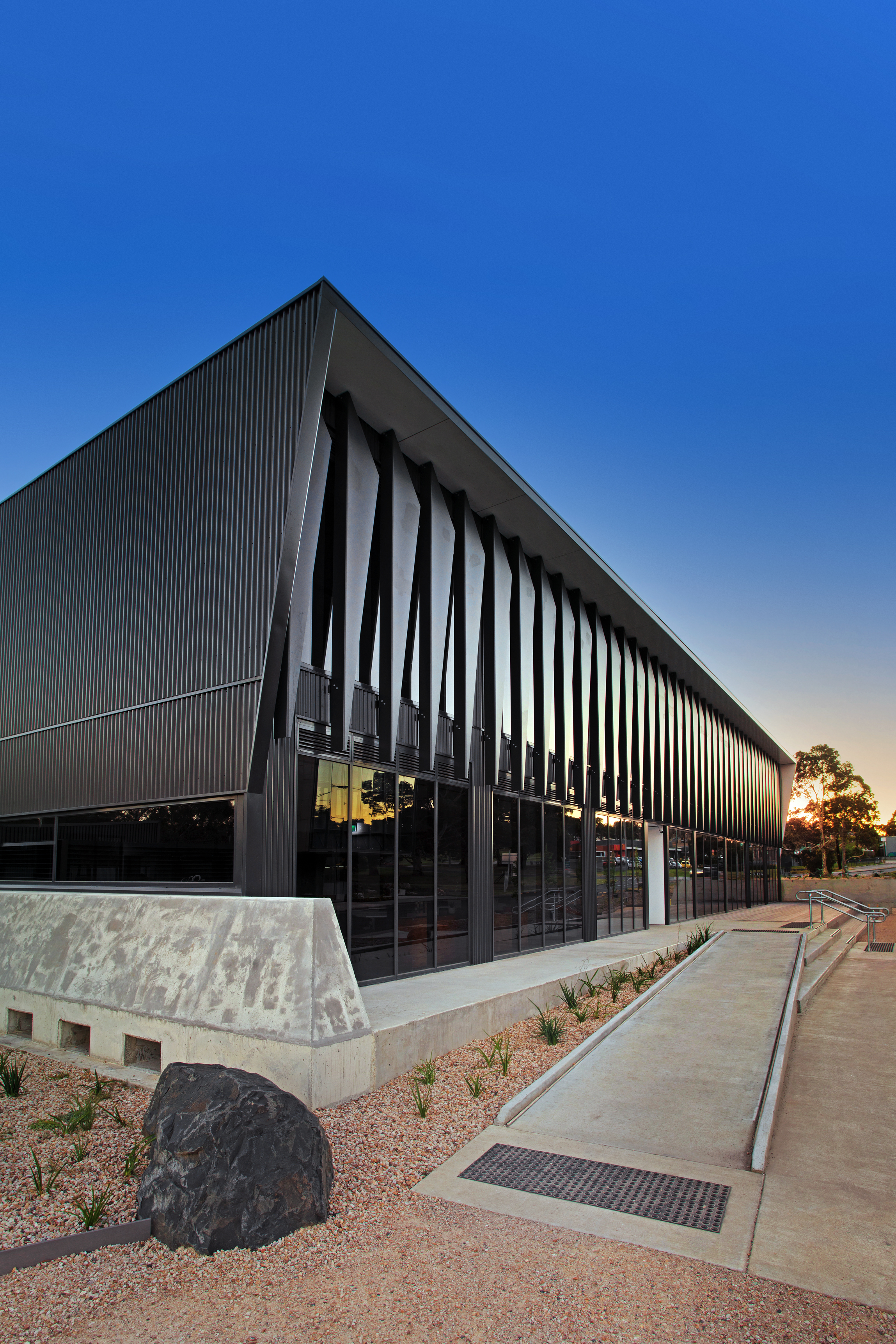 Morwell TAFE by Modscape - Architizer