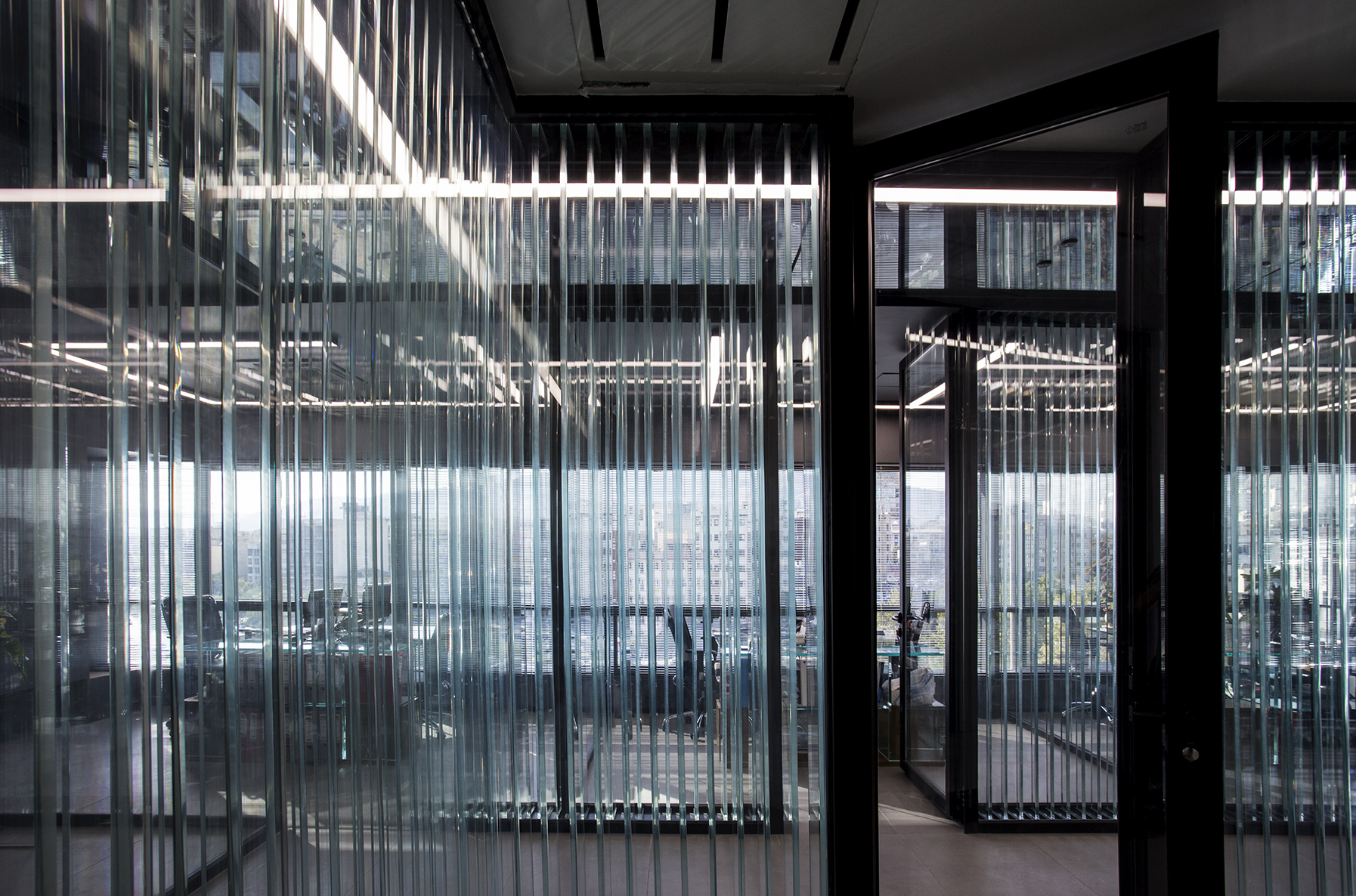 Royal (Interior Design) by Eade va Ejra - Architizer