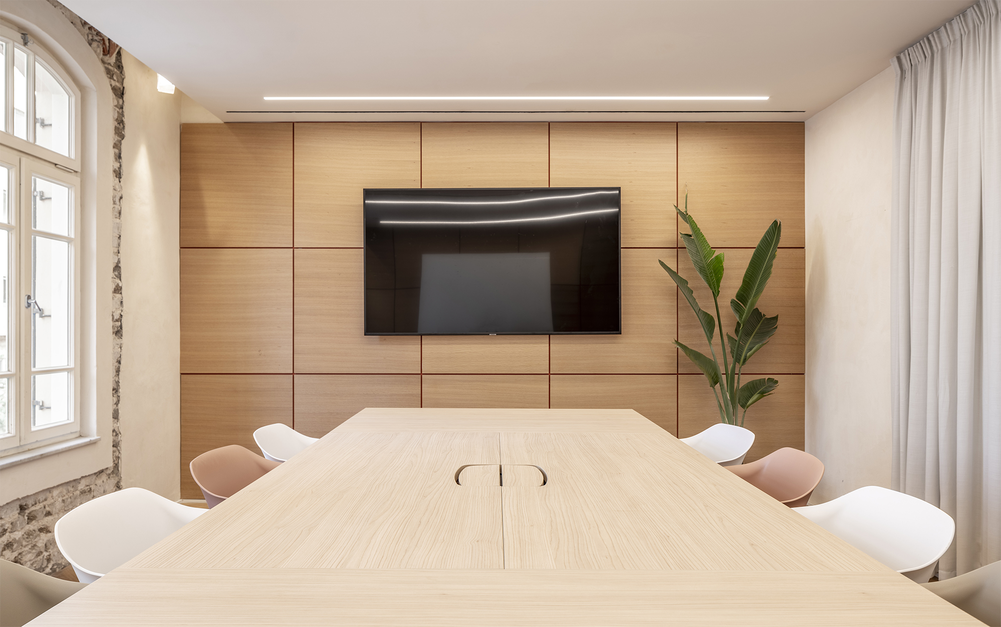 Artlist by Switchup - Architizer