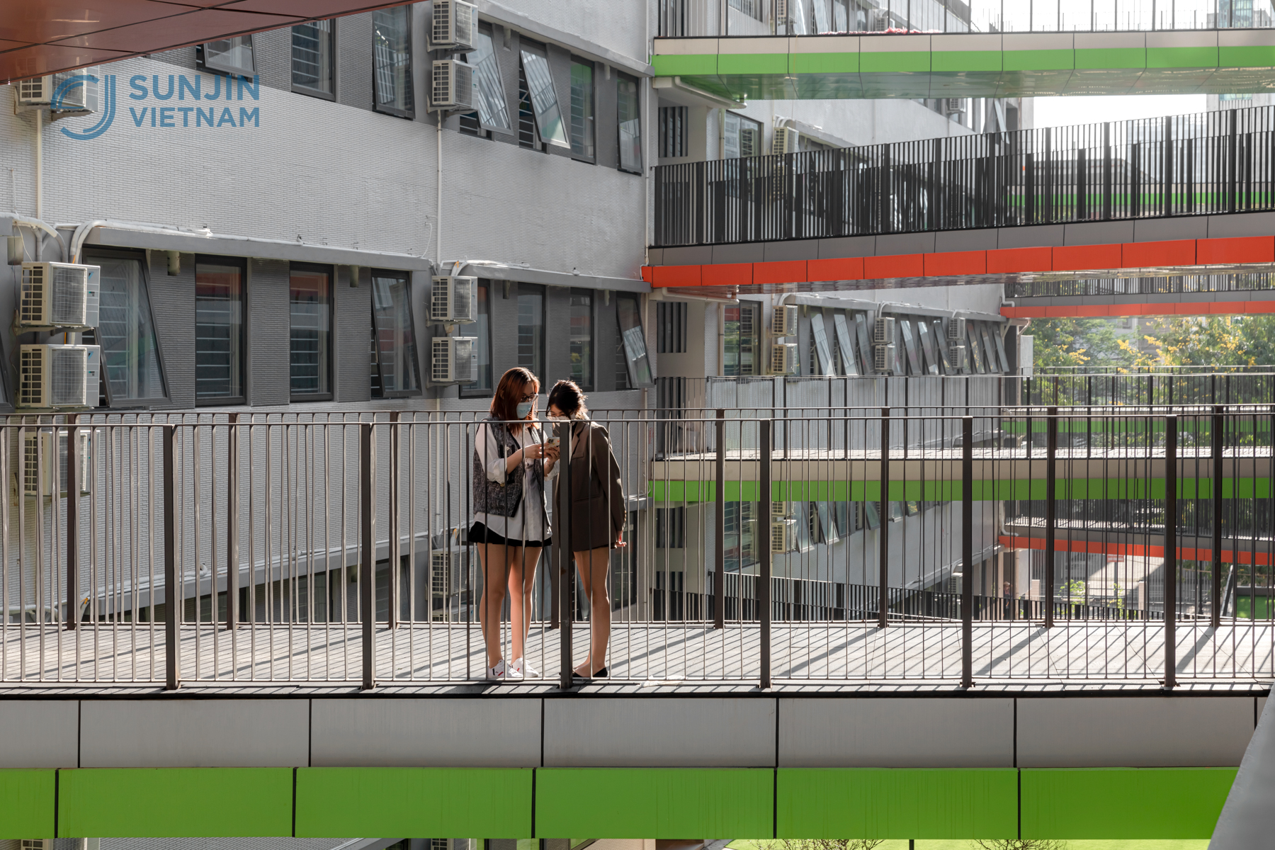 TRAN DUY HUNG SECONDARY SCHOOL by Sunjin Vietnam Joint Venture Company - Architizer