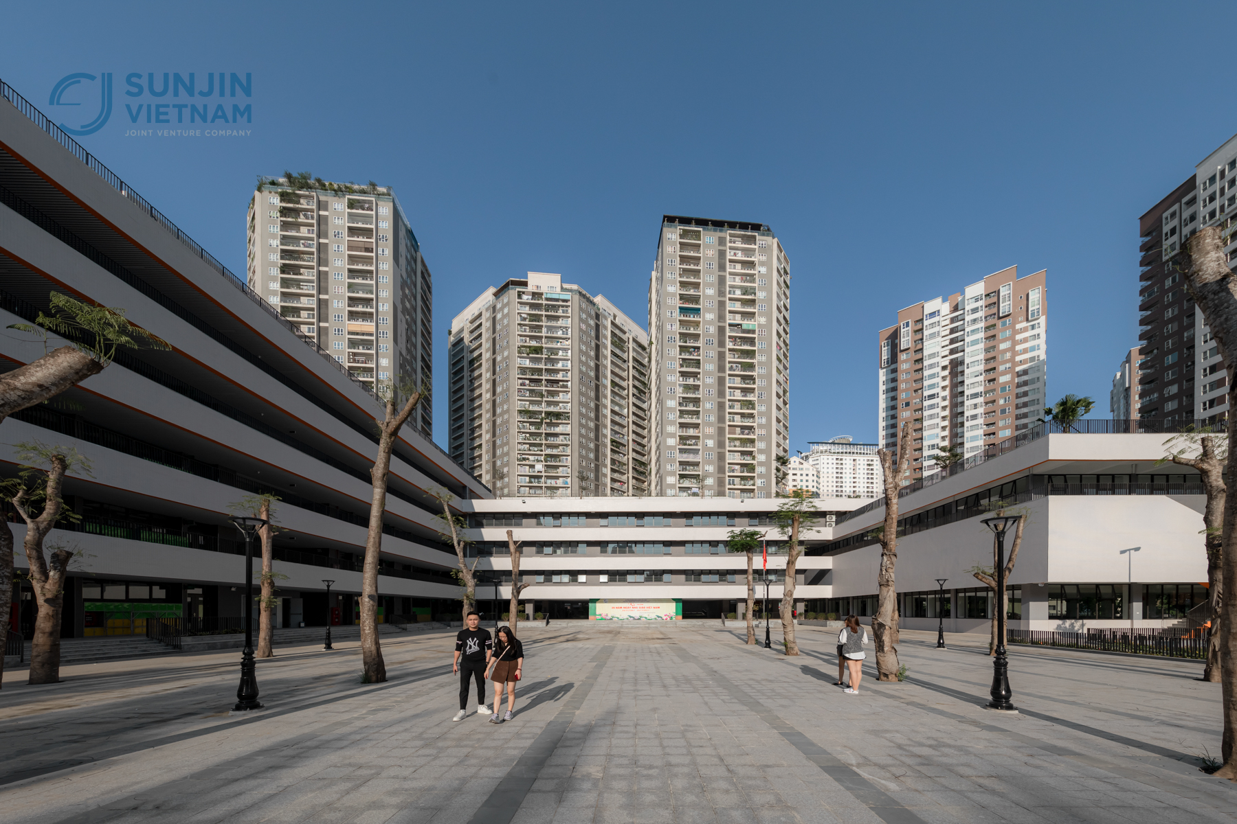 TRAN DUY HUNG SECONDARY SCHOOL by Sunjin Vietnam Joint Venture Company - Architizer