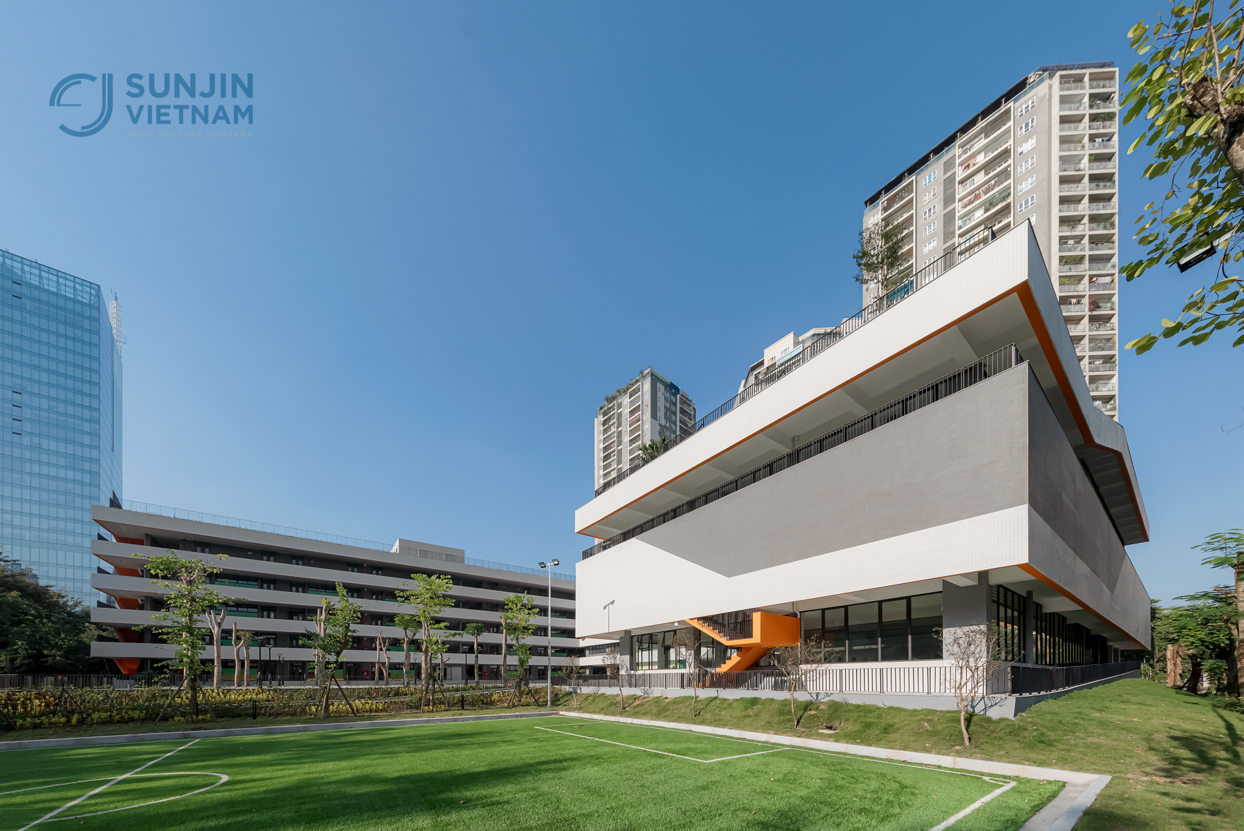 TRAN DUY HUNG SECONDARY SCHOOL by Sunjin Vietnam Joint Venture Company - Architizer