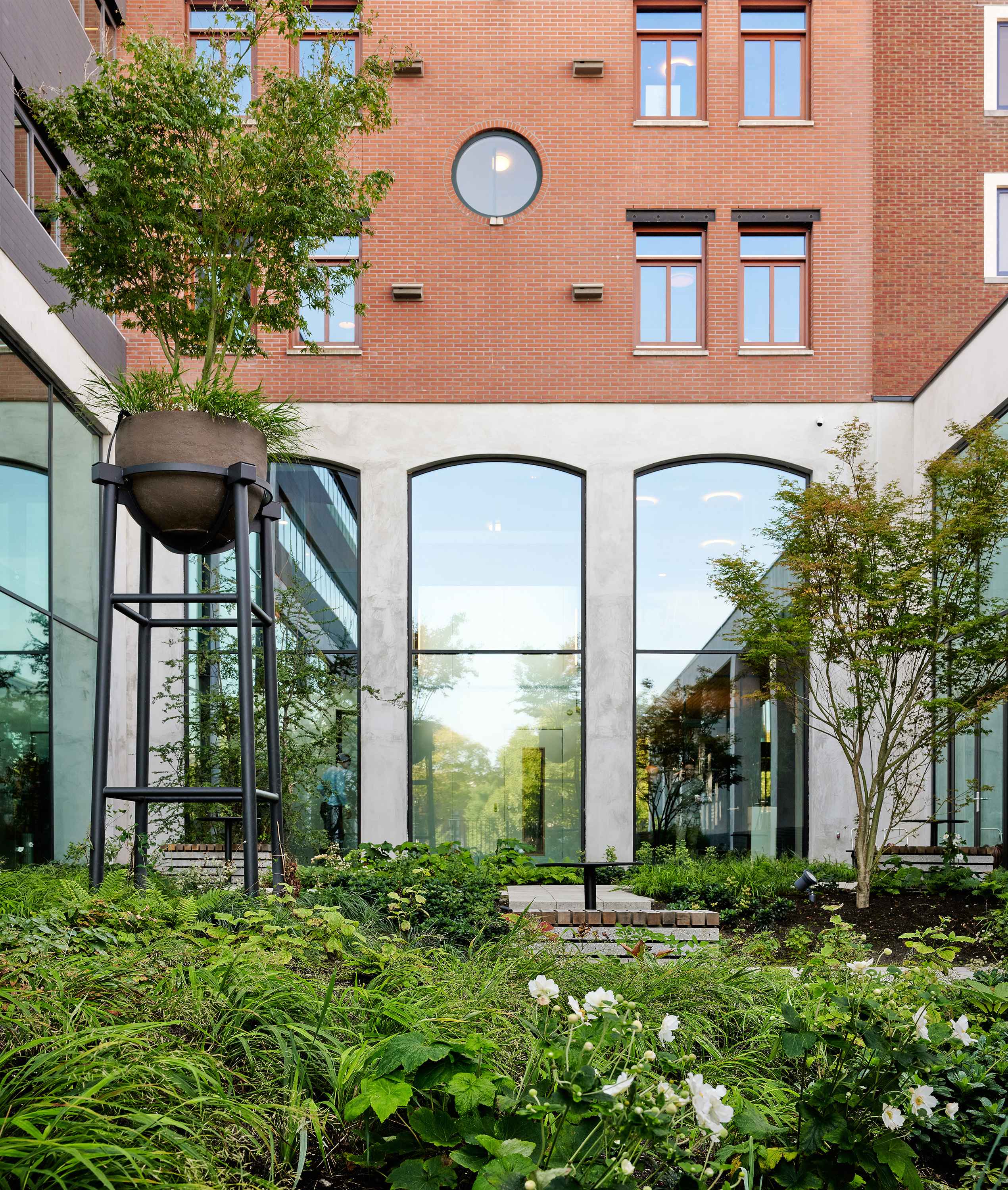 Lieven de Key HQ by Studioninedots - Architizer