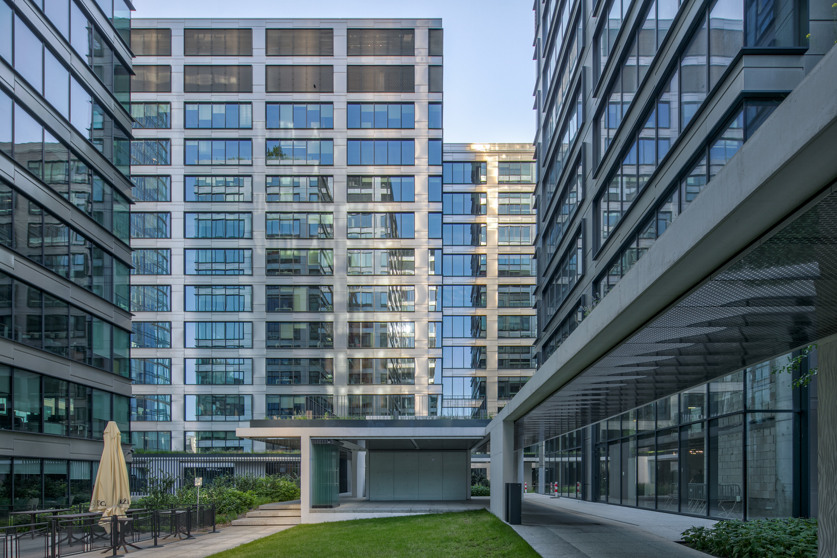 Generation Park Warsaw by JEMS Architekci by Piotr Krajewski - Architectural Photography ...