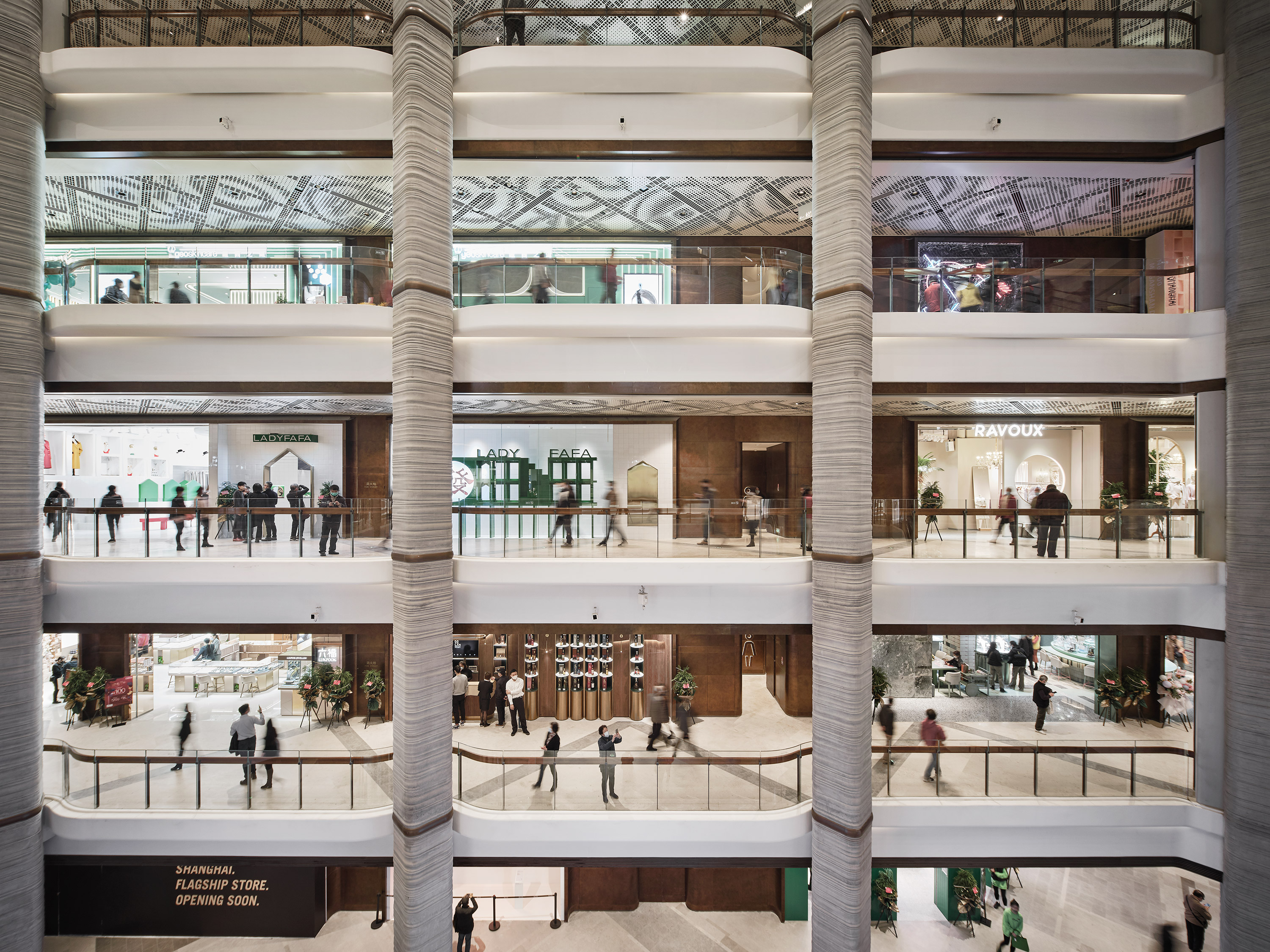 Idea 3649480: 1000 Trees Phase 1 by Heatherwick Studio in Shanghai, China - Architizer