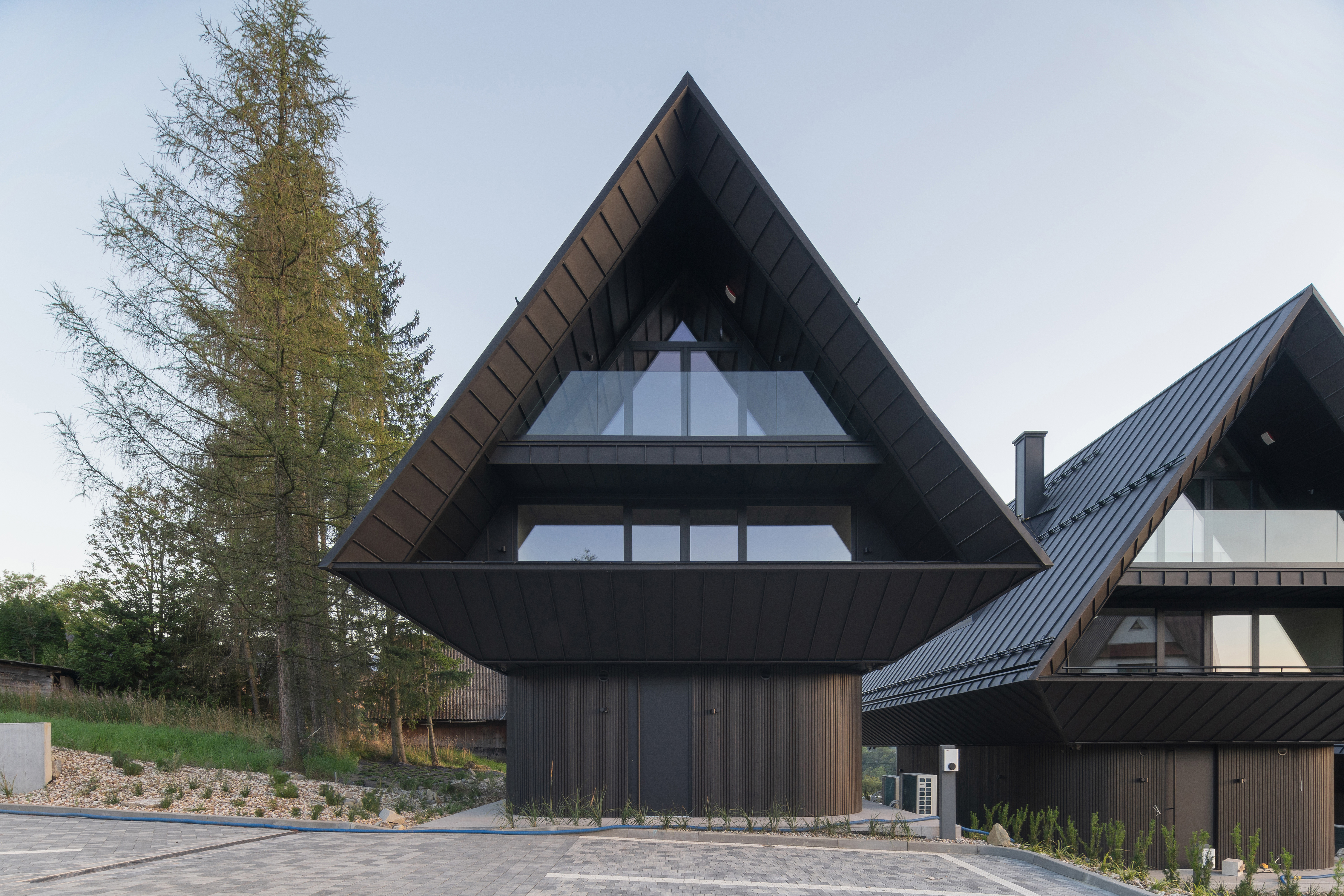 Nest boxes by Superhelix Pracownia Projektowa - Bartłomiej Drabik - Architizer