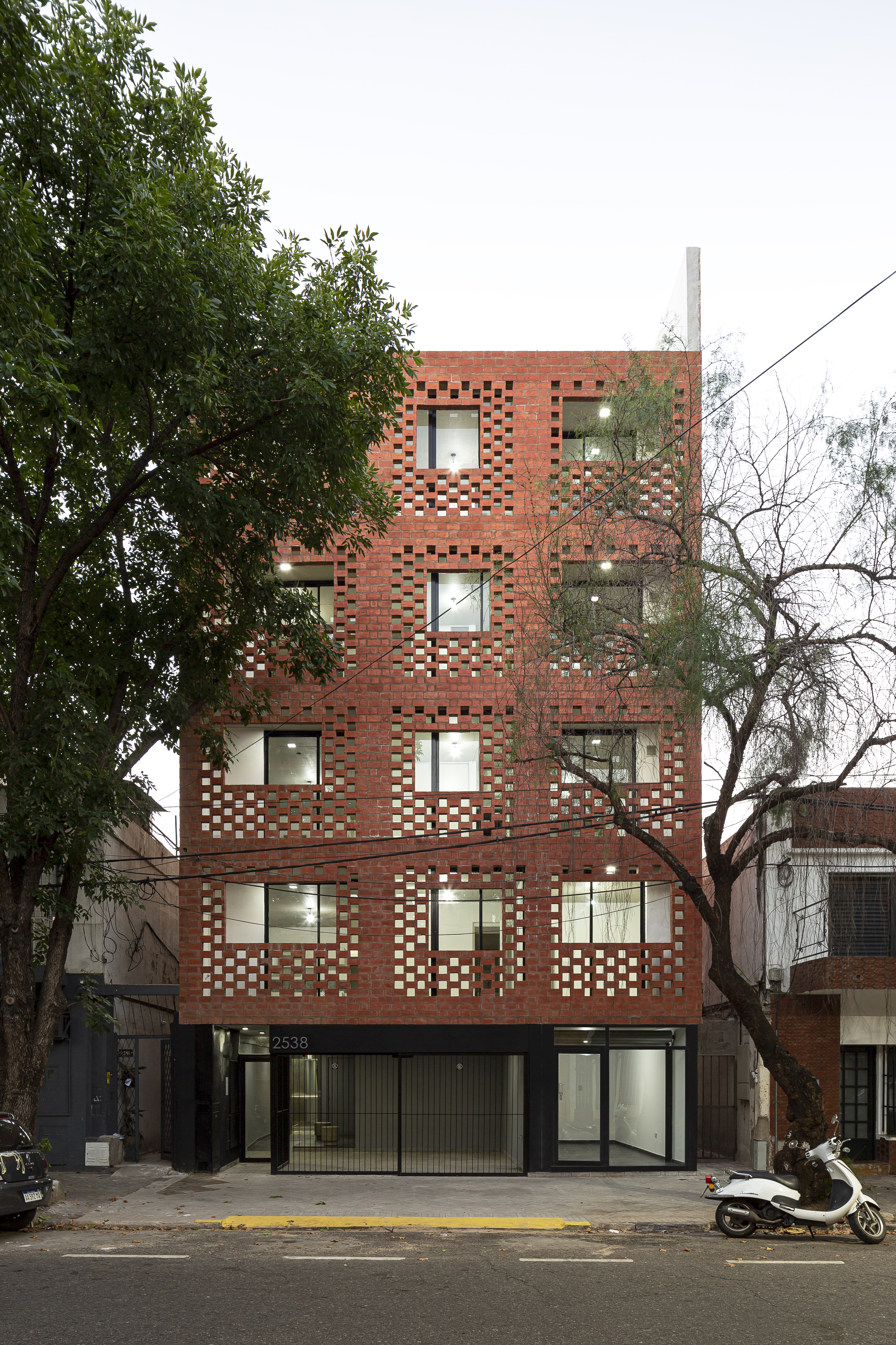 Edificio Jujuy 2538 by GARNERONE + RAMOS Arq. - Architizer