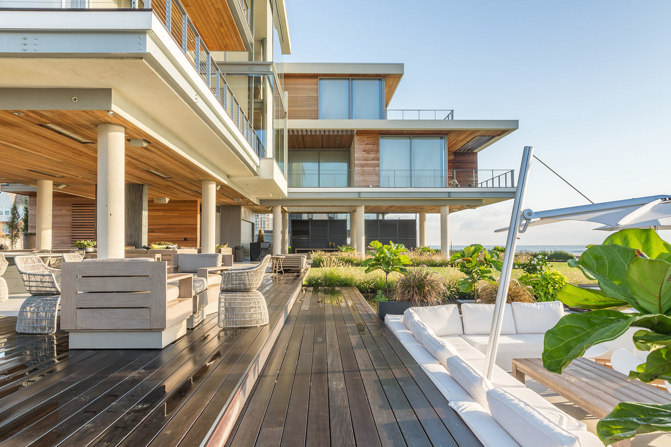 LEED Hurricane House by Studio PEEK | ANCONA - Architizer