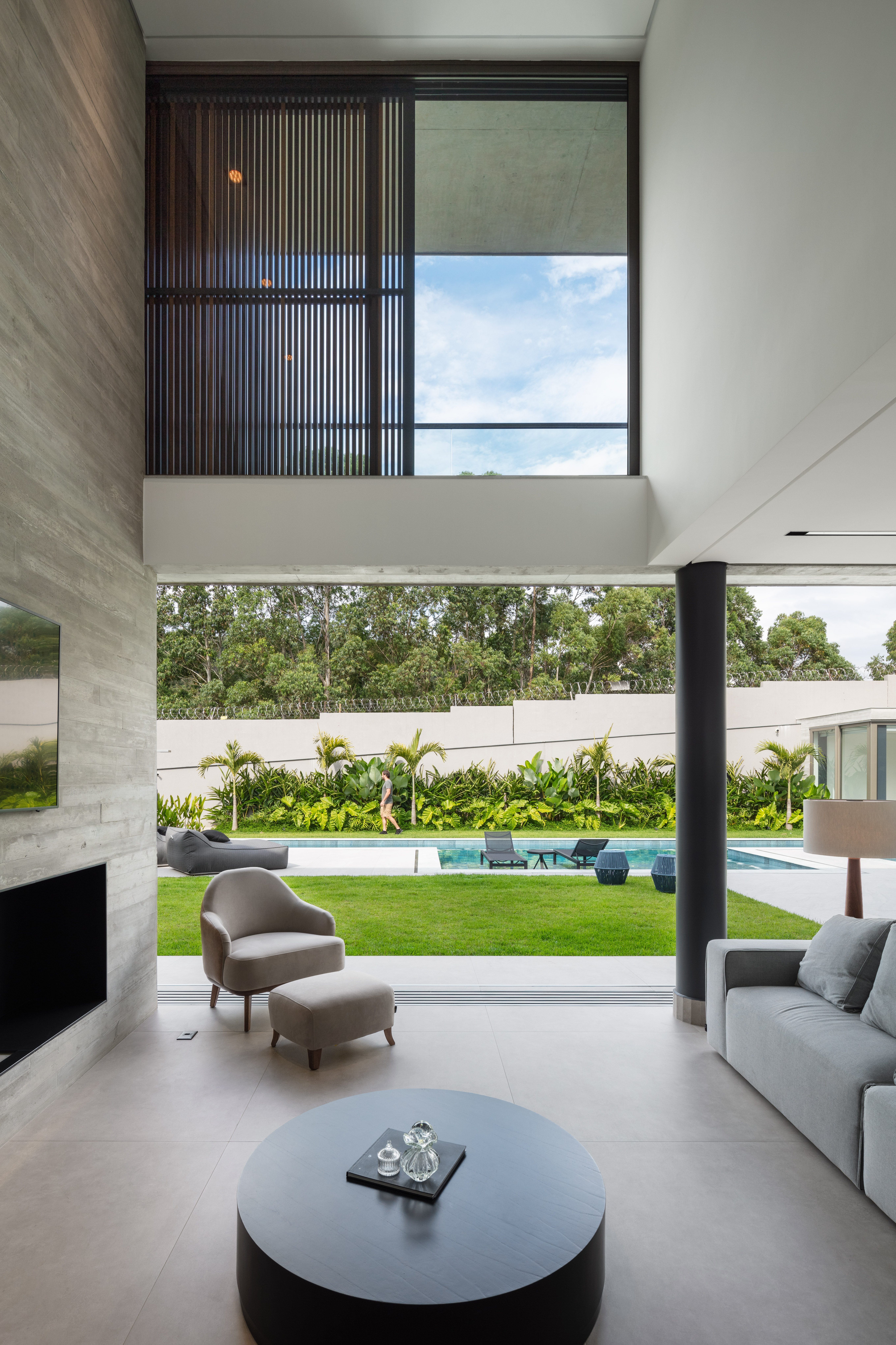 FCS House by SAU | Studio Arquitetura Urbanismo - Architizer