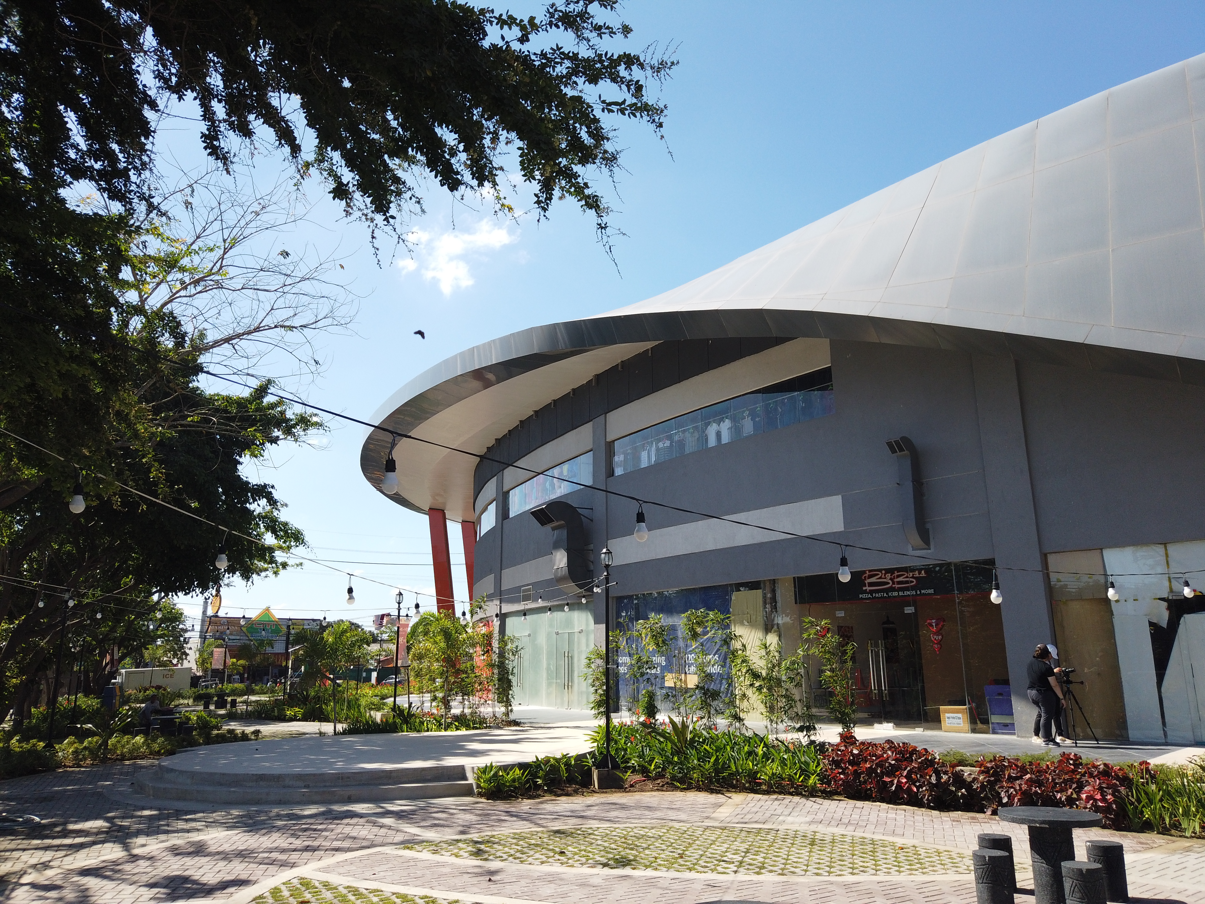 Stadium Shopping Strip by WTA Design Studio - Architizer