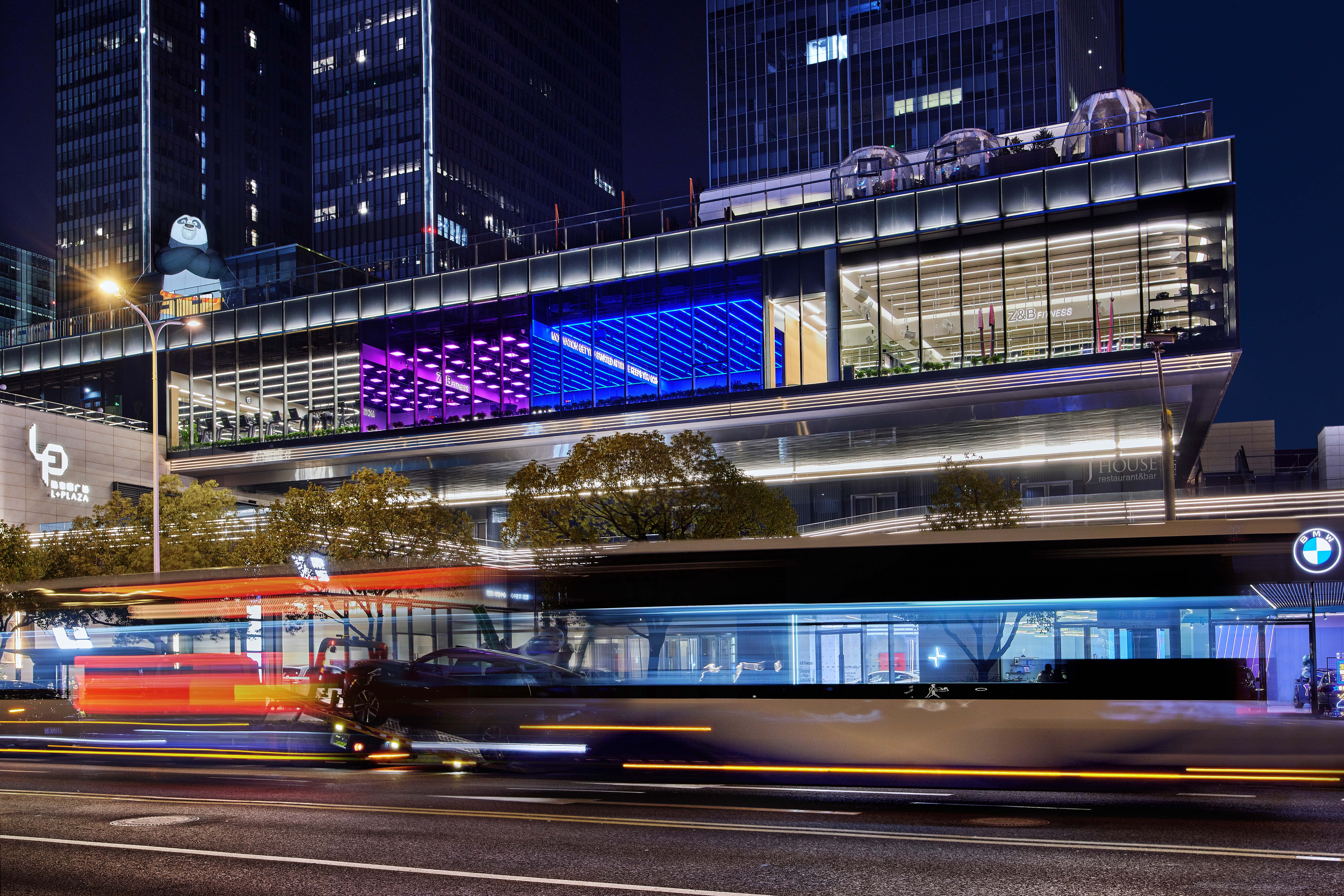Z&B Fitness L+Plaza by Riccardo Rubelli Architetto - Architizer