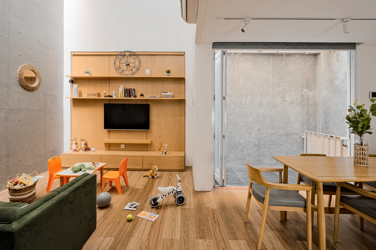 VR House by INS Studio - Architizer