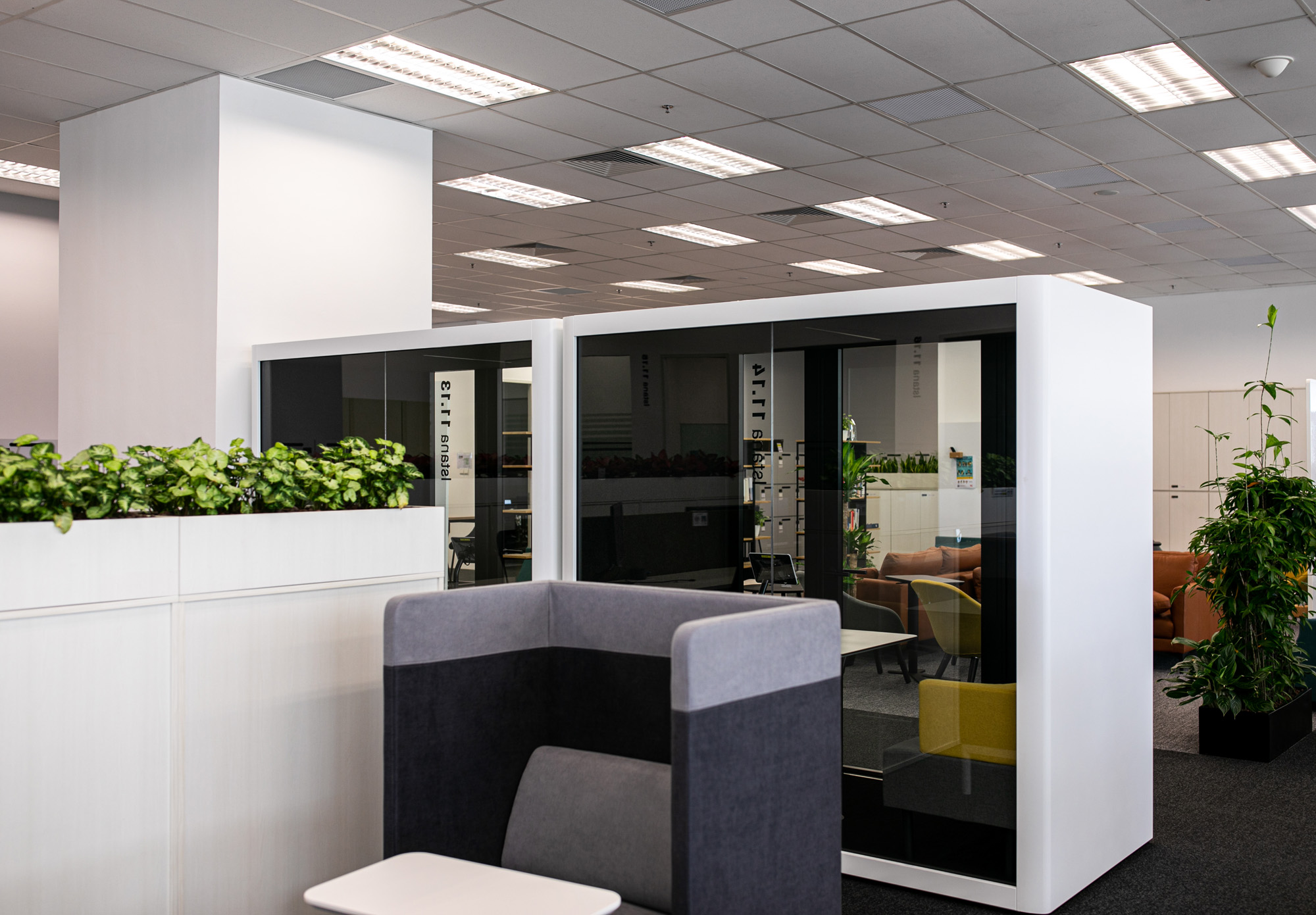 Roche Diagnostics Office by SCA design (a member of the ONG&ONG Group) - Architizer