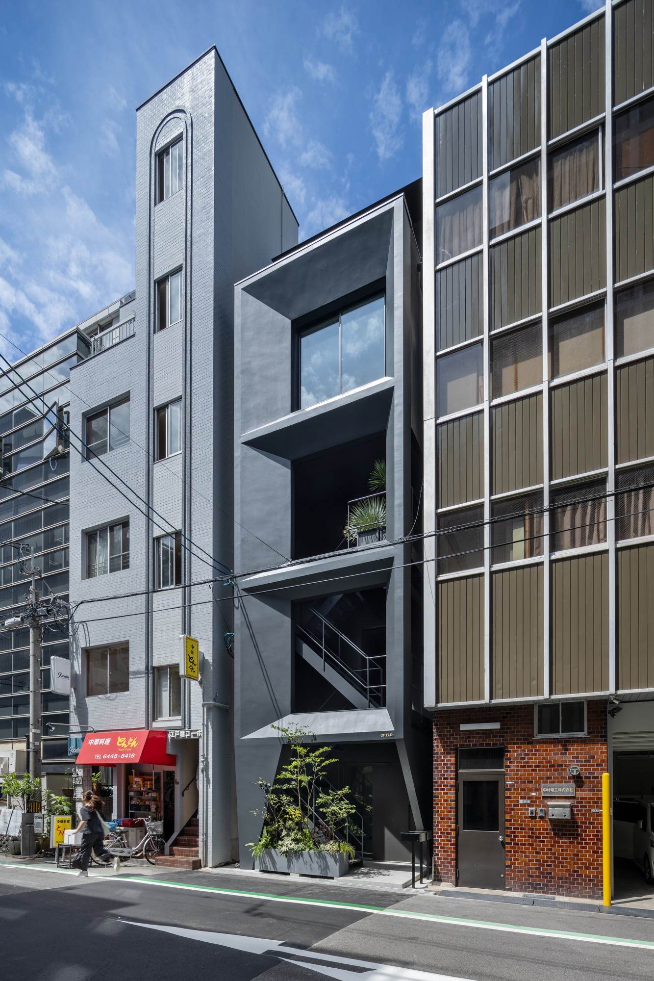 OP BLD. by KURU CO.,LTD. - Architizer