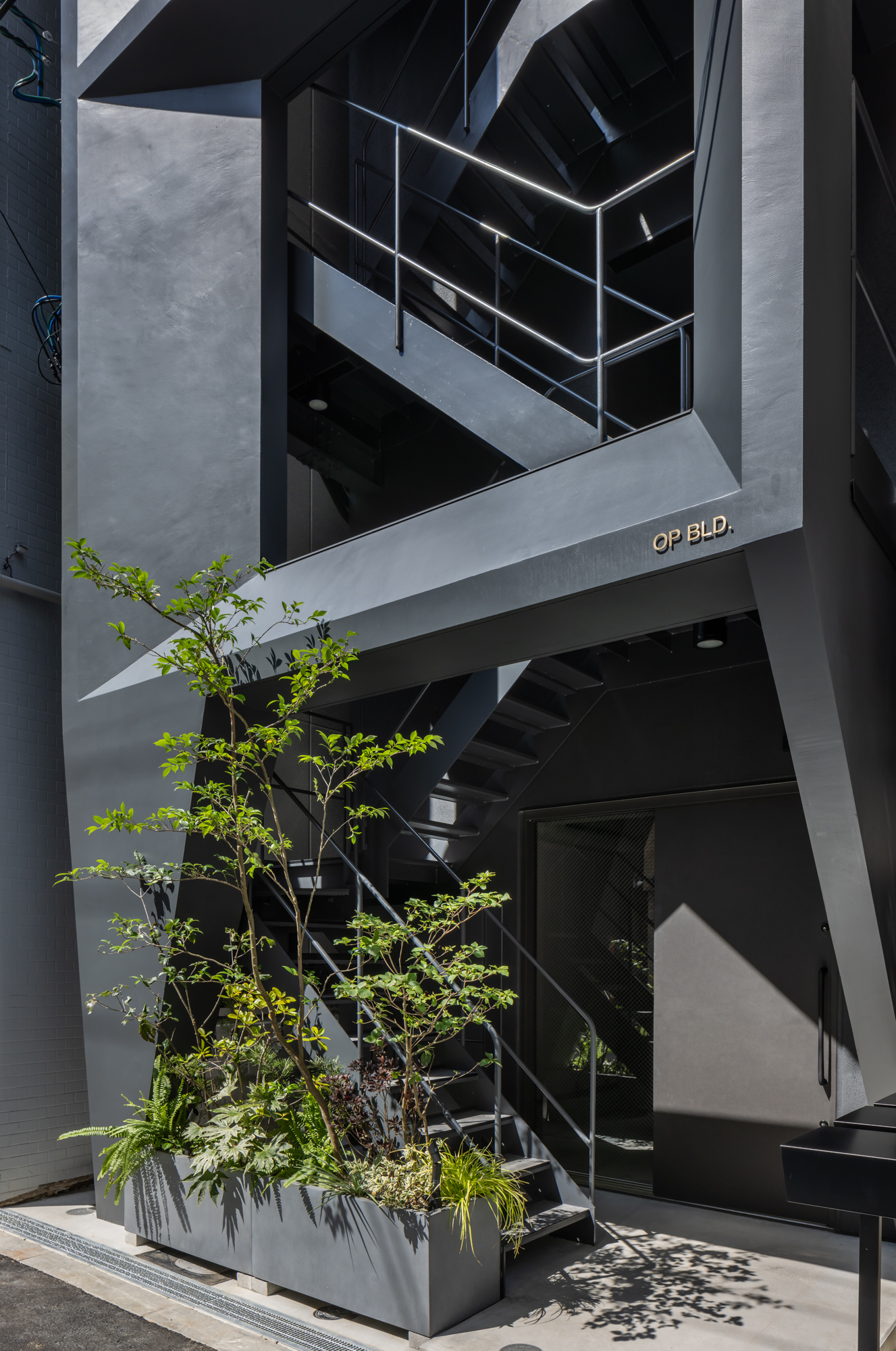 OP BLD. by KURU CO.,LTD. - Architizer