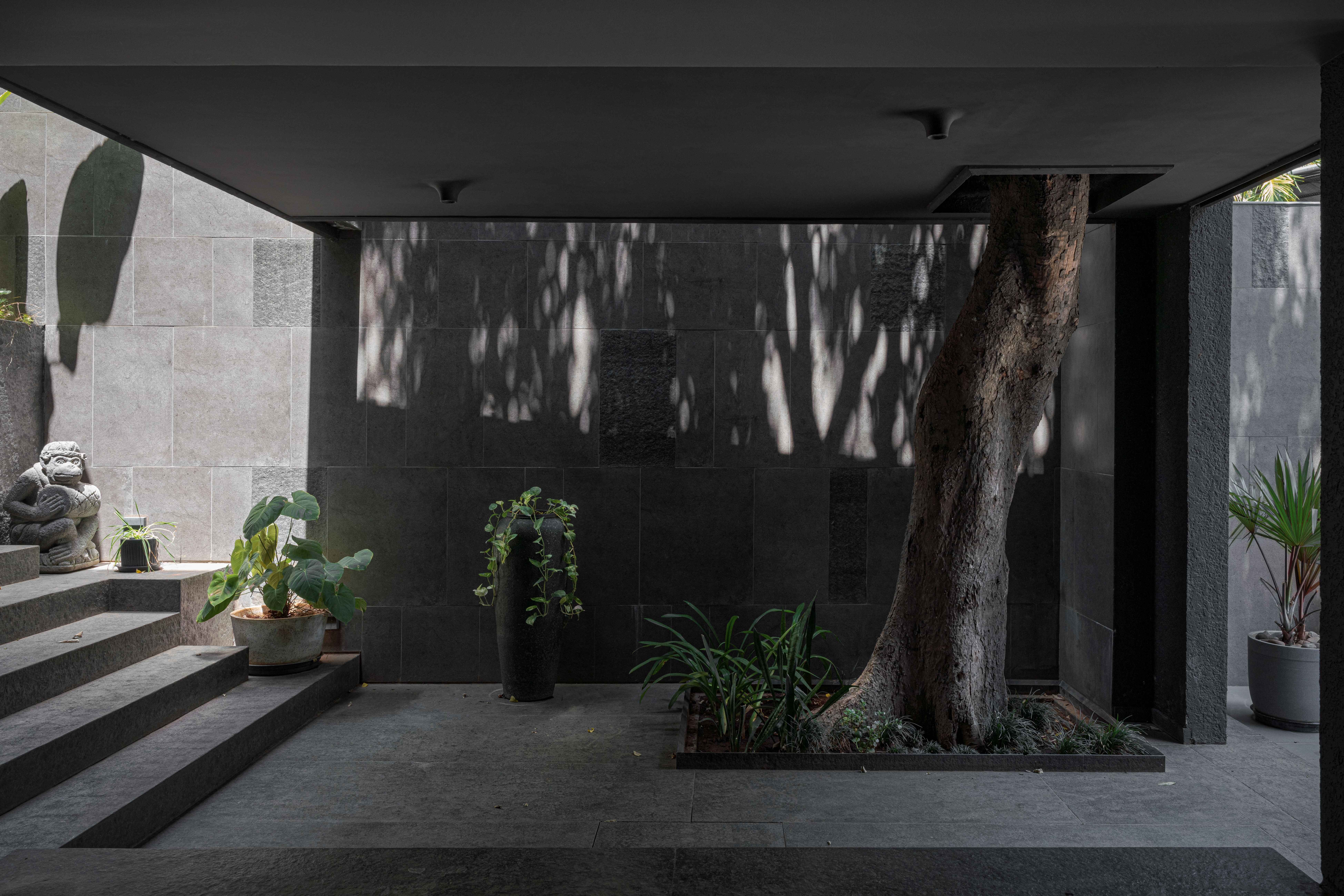 Charcoal Charm by POD STUDIO - Architizer