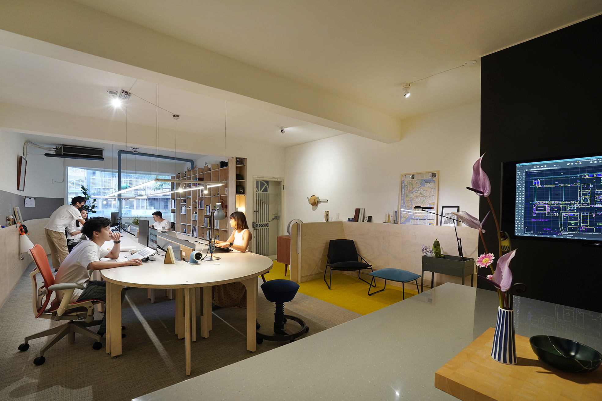 2 studios in 1 workplace by collab17 - Architizer