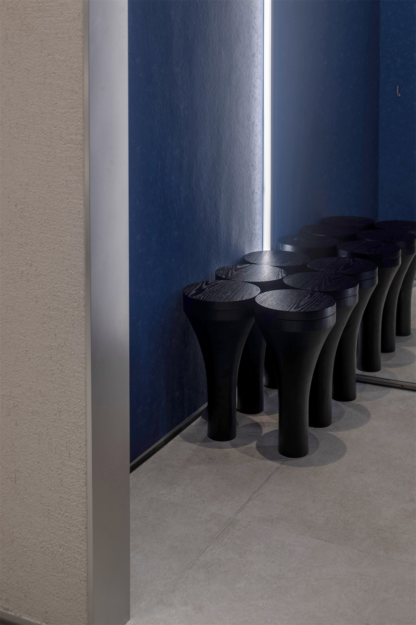 Li-Ning 1990 Store Identity Development & Retail Design by COLORFULL YUJING - Architizer