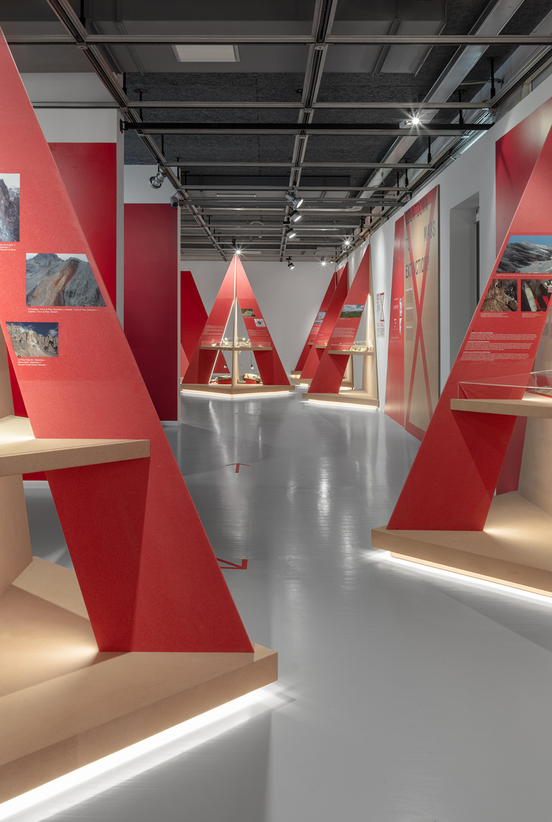 COUNTDOWN TO MASS EXTINCTION? by NINE associati - Architizer