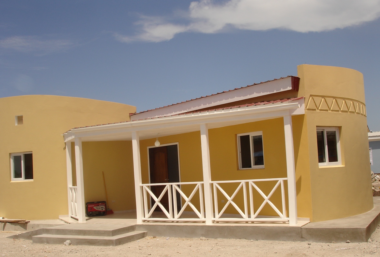 Haiti: House for Life by TALLER LARJAS, LLC architecture & design ...