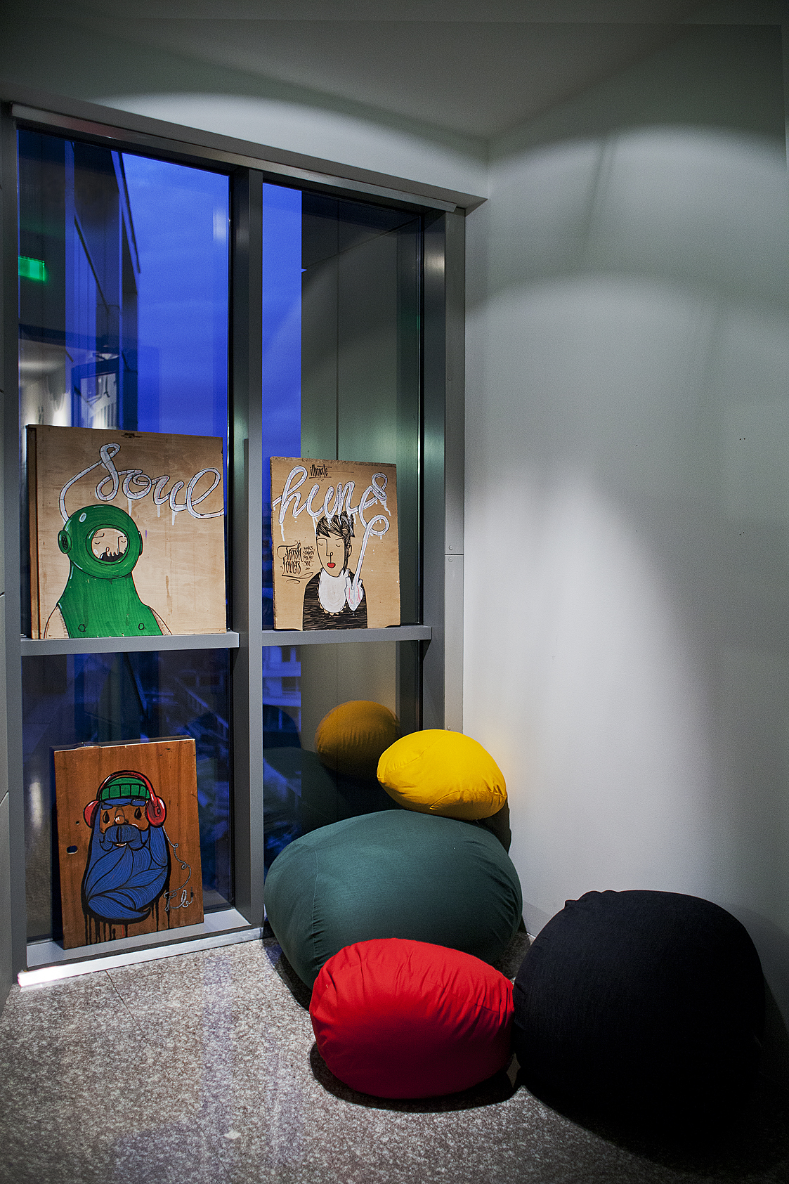 Saatchi & Saatchi Office Renovation by FUNKT - Architizer