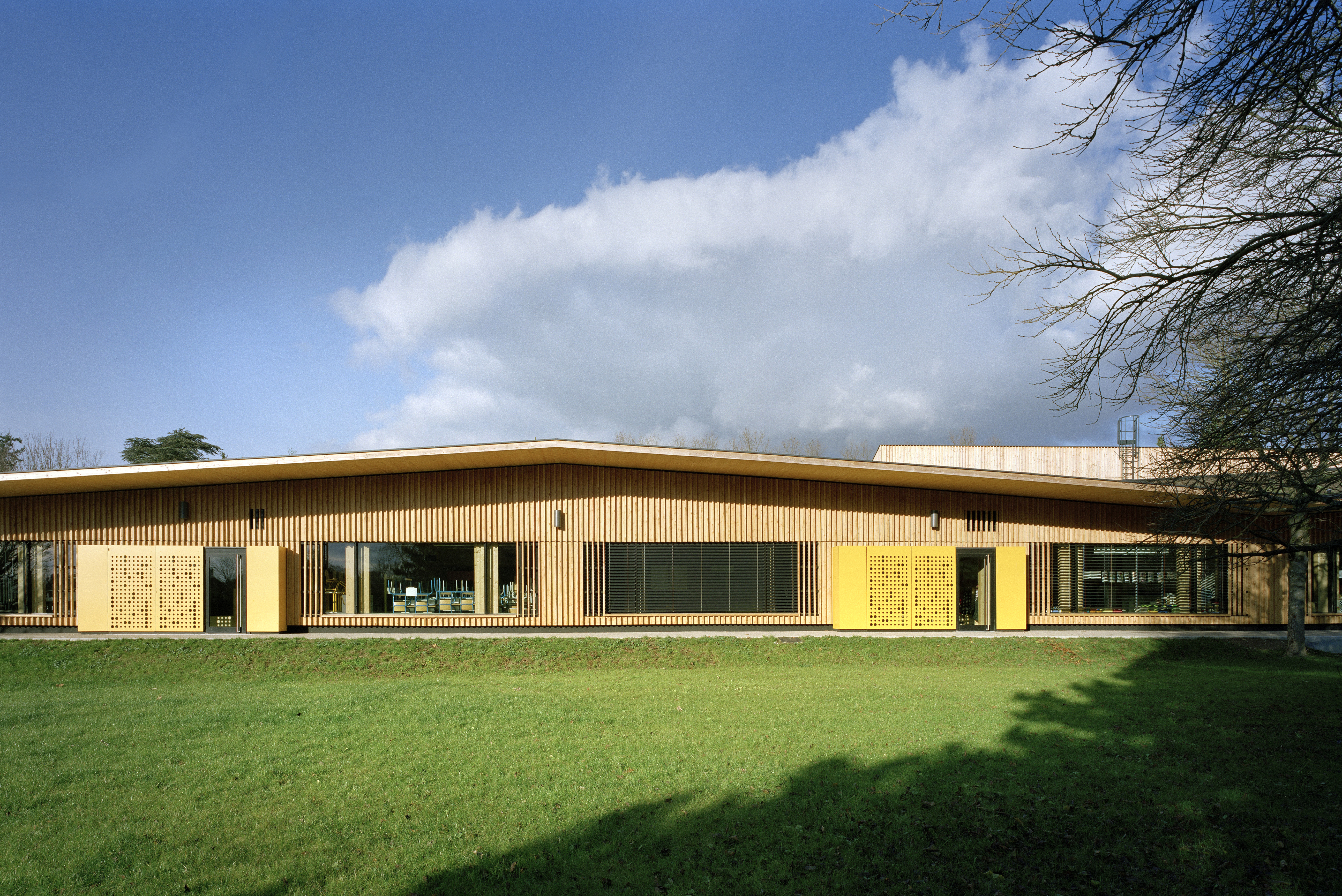 School Complex in Rillieux-la-Pape by Tectoniques Architects - Architizer
