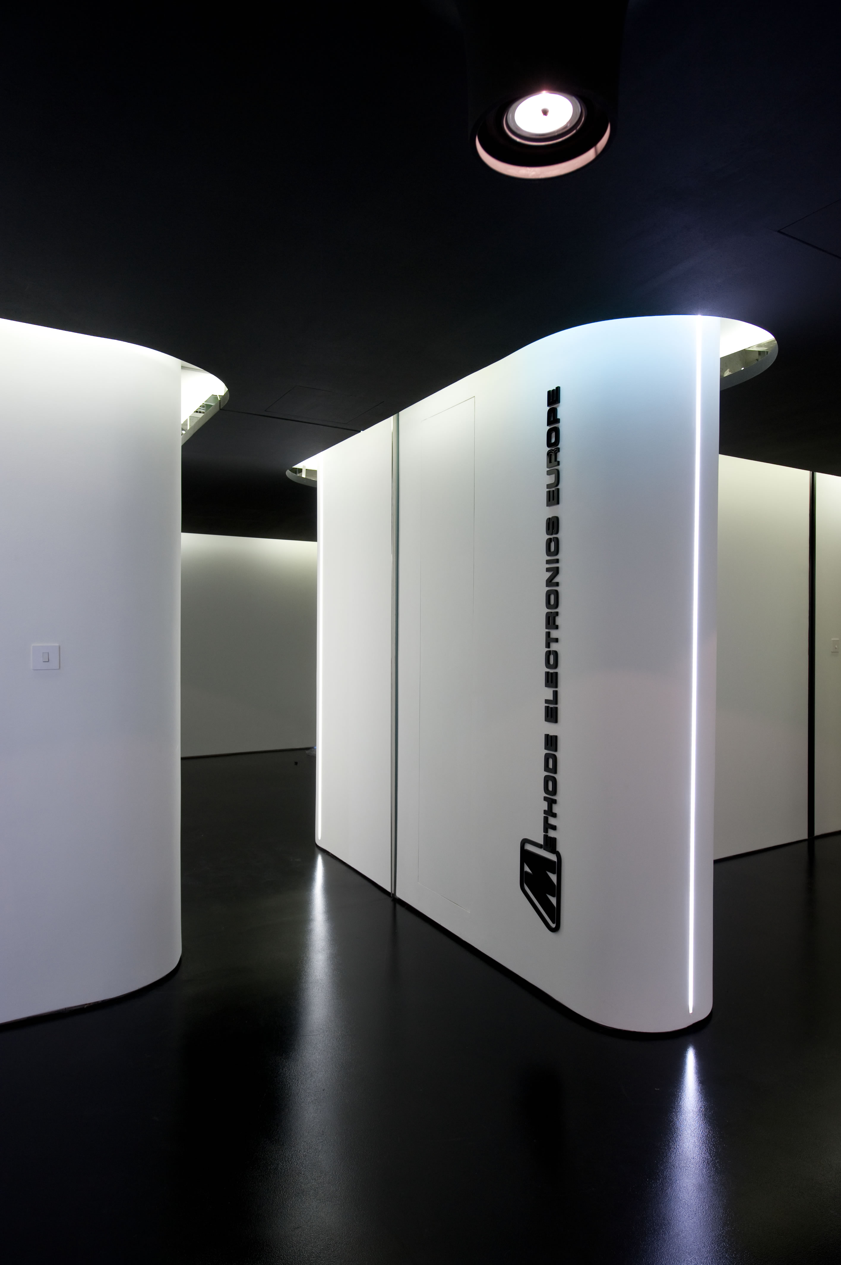 Technology Hall by MODEL - Architizer