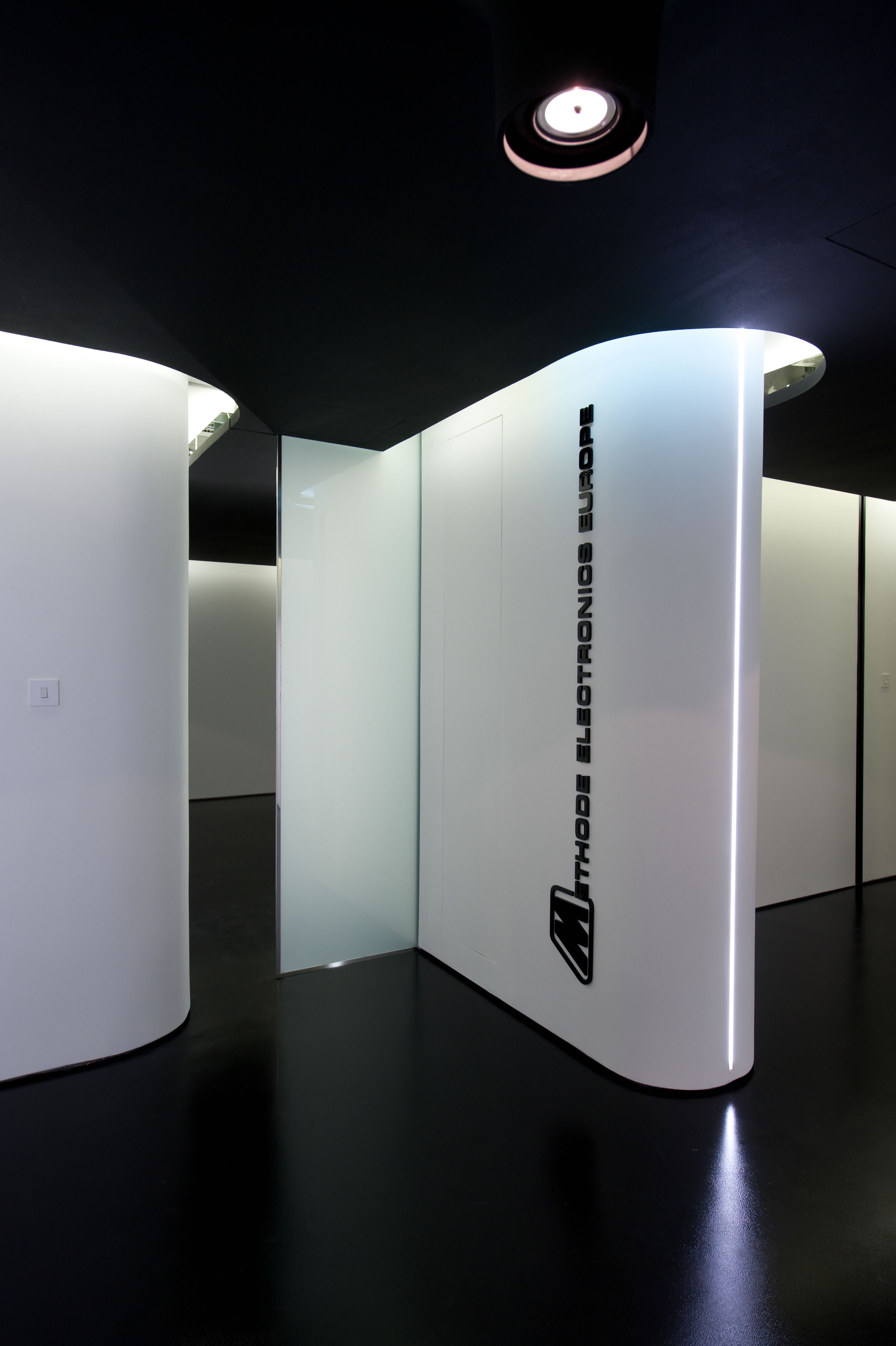 Technology Hall by MODEL - Architizer