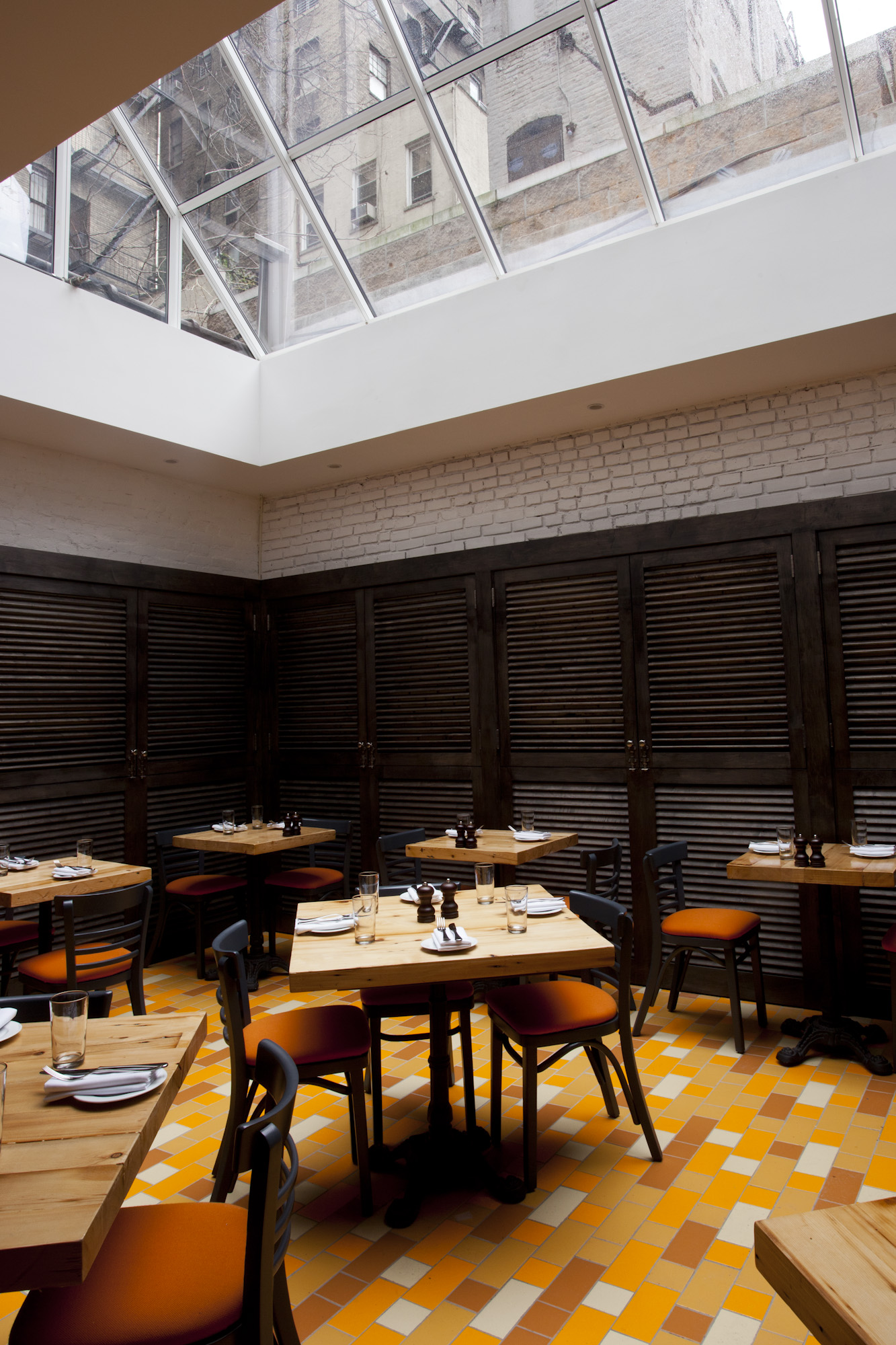 Amali Restaurant by Mapos - Architizer