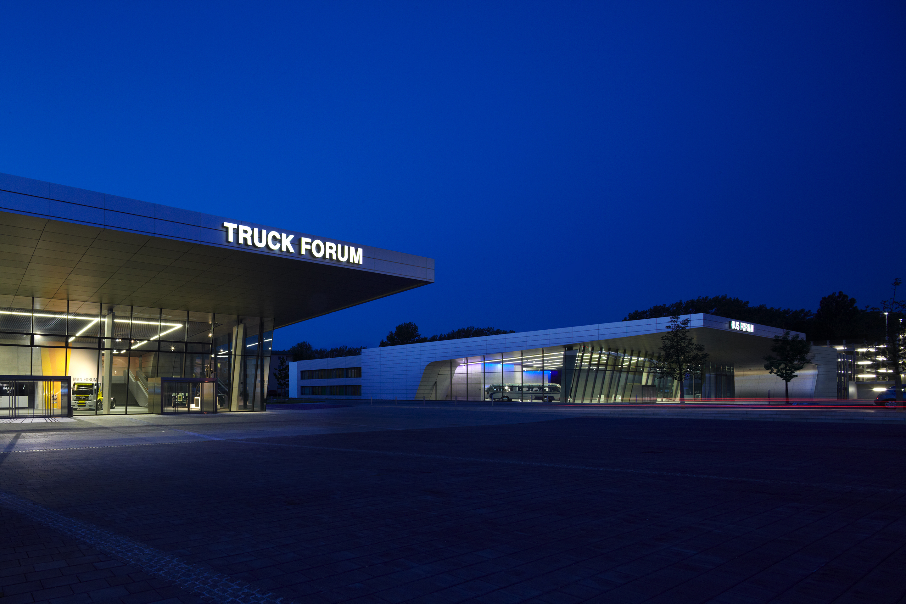 MAN Truck & Bus Forum by pmp Architekten - Architizer