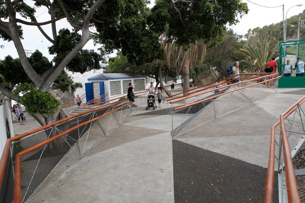 ACCESIBLE PATHWAY AT SWIMMING CLUB by LPA STUDIO - Architizer