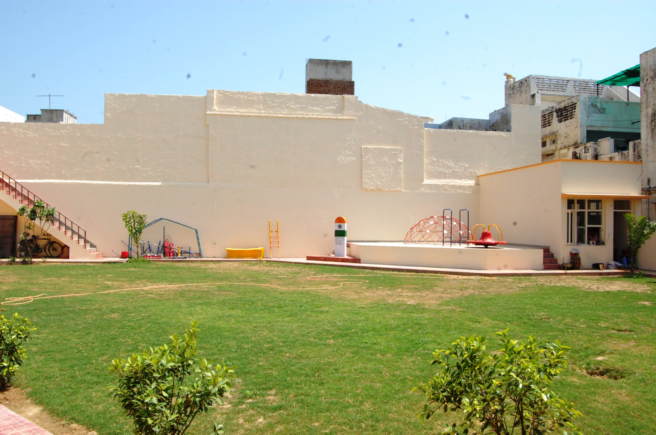 PLAYWAY NURSERY SCHOOL, GIDDERBAHA, PUNJAB - Architizer