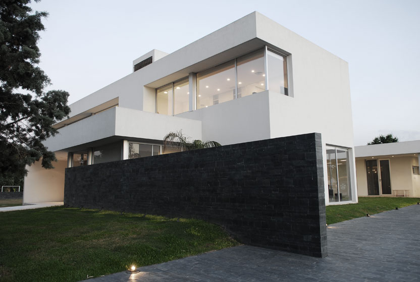 Pilar House by Vanguarda Architects - Architizer