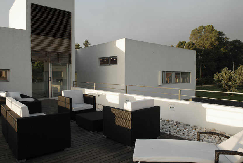 Pilar House by Vanguarda Architects - Architizer
