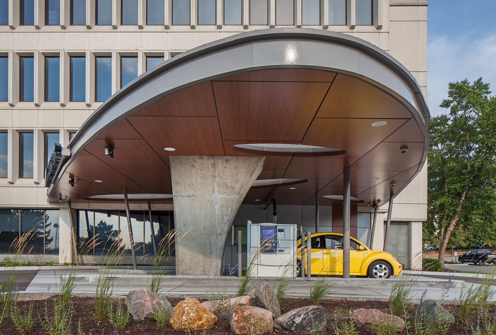 ACCESSbank by TACKarchitects - Architizer