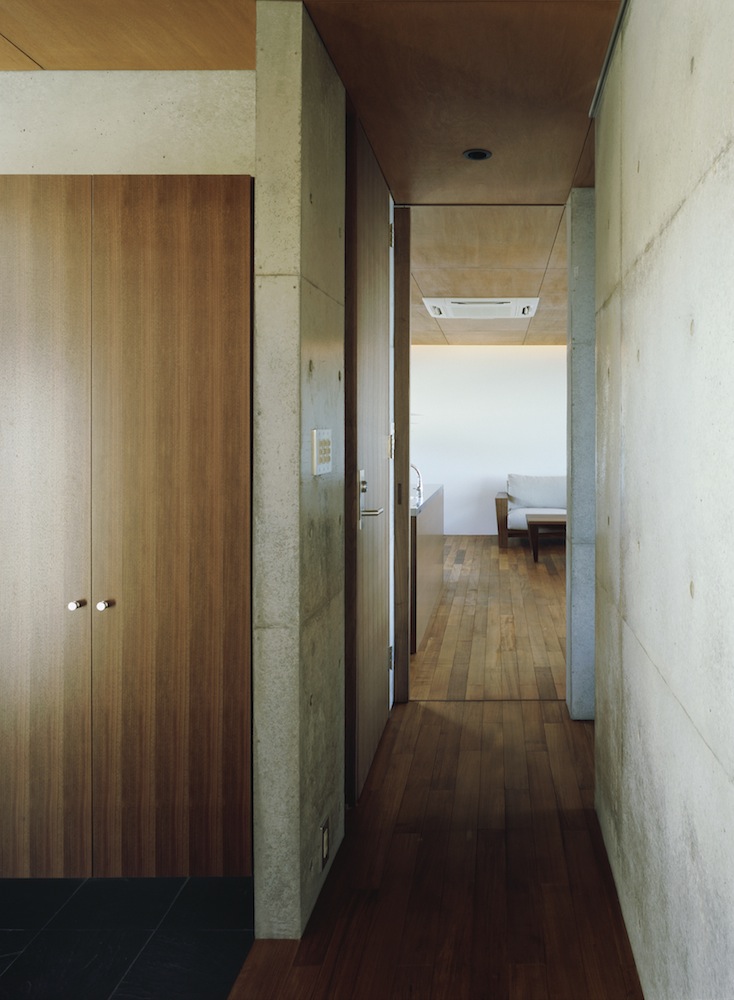 Slash House by Apollo Architects and Associates - Architizer
