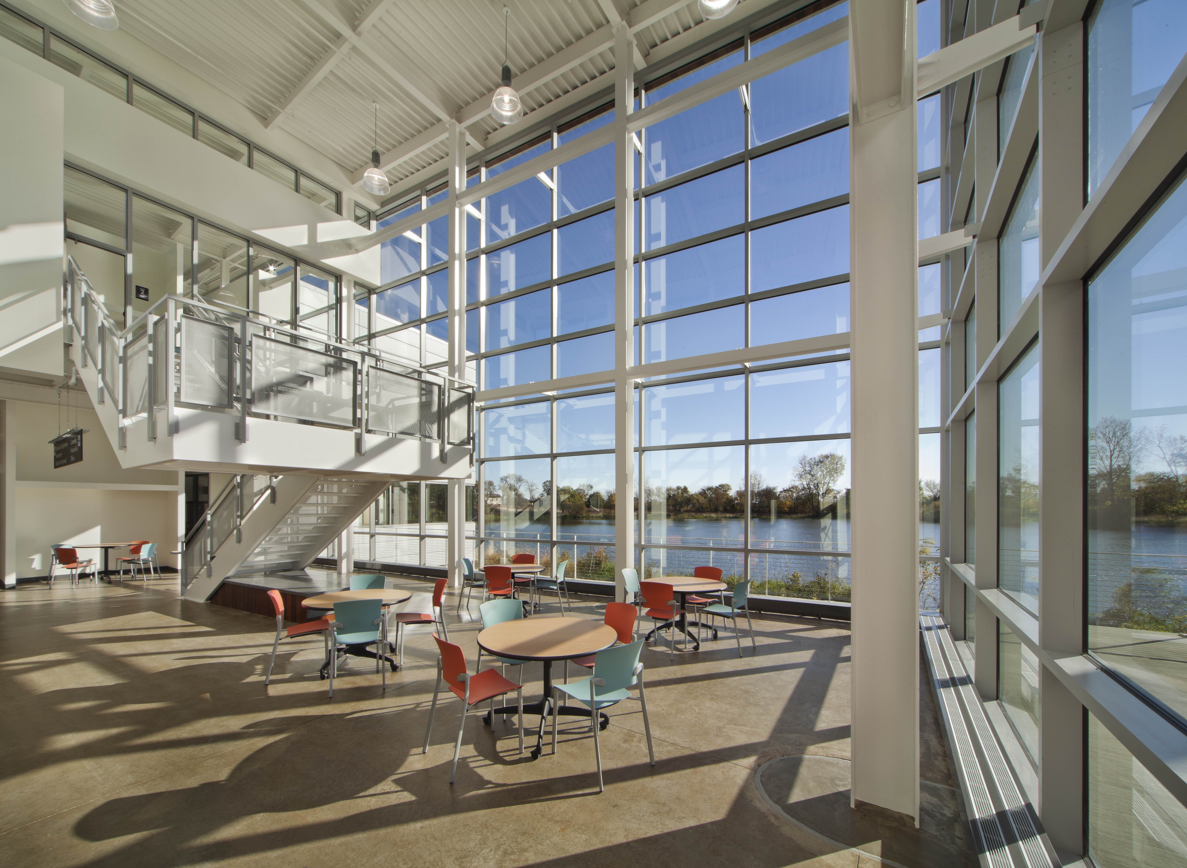 Waubonsee Community College - Plano Classroom Building by Holabird ...
