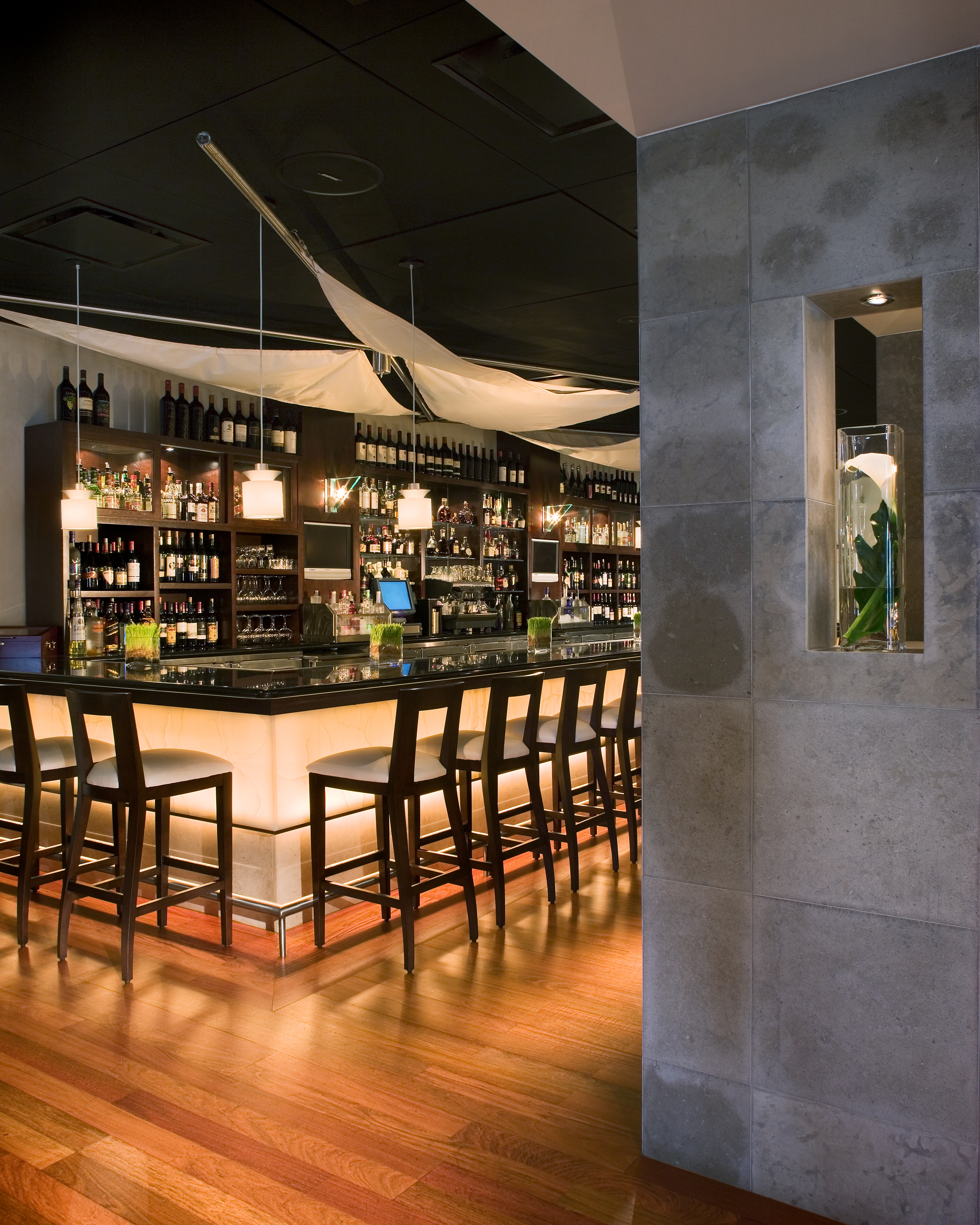 Bova Restaurant by HELIUS - Architizer