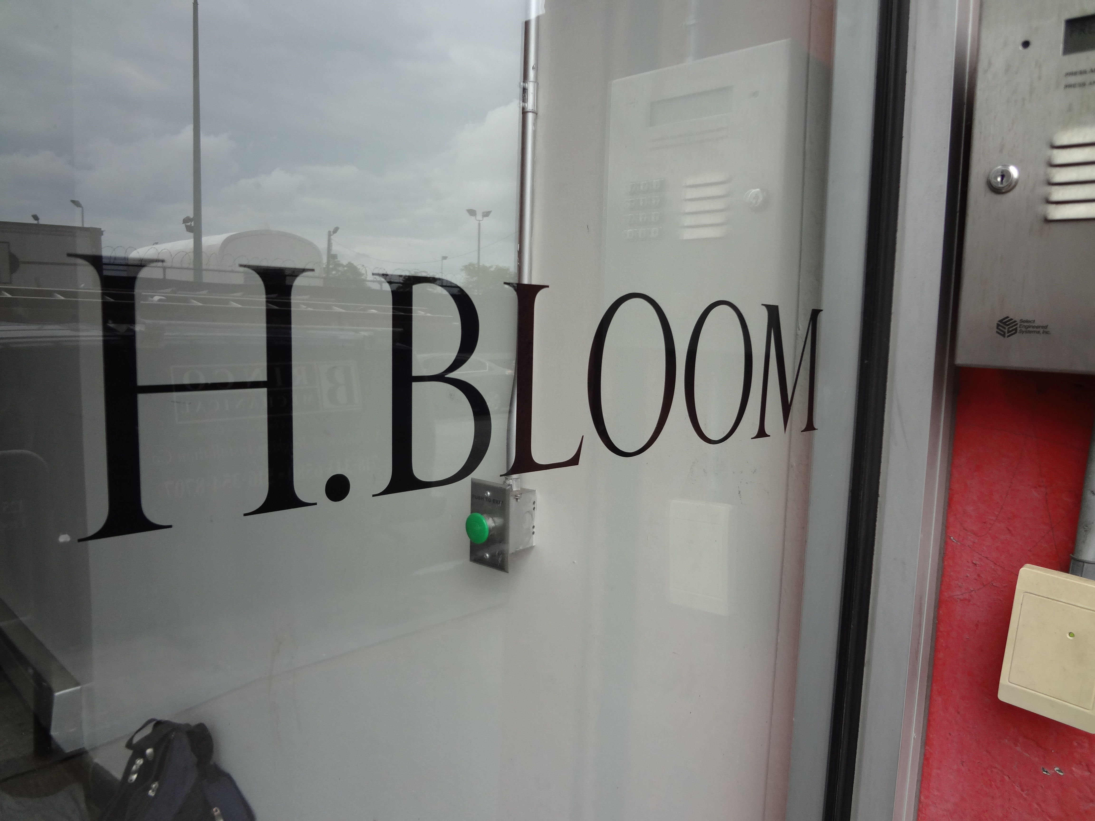 Custom Vinyl Graphics and Vinyl Lettering in New York City by Signs ...