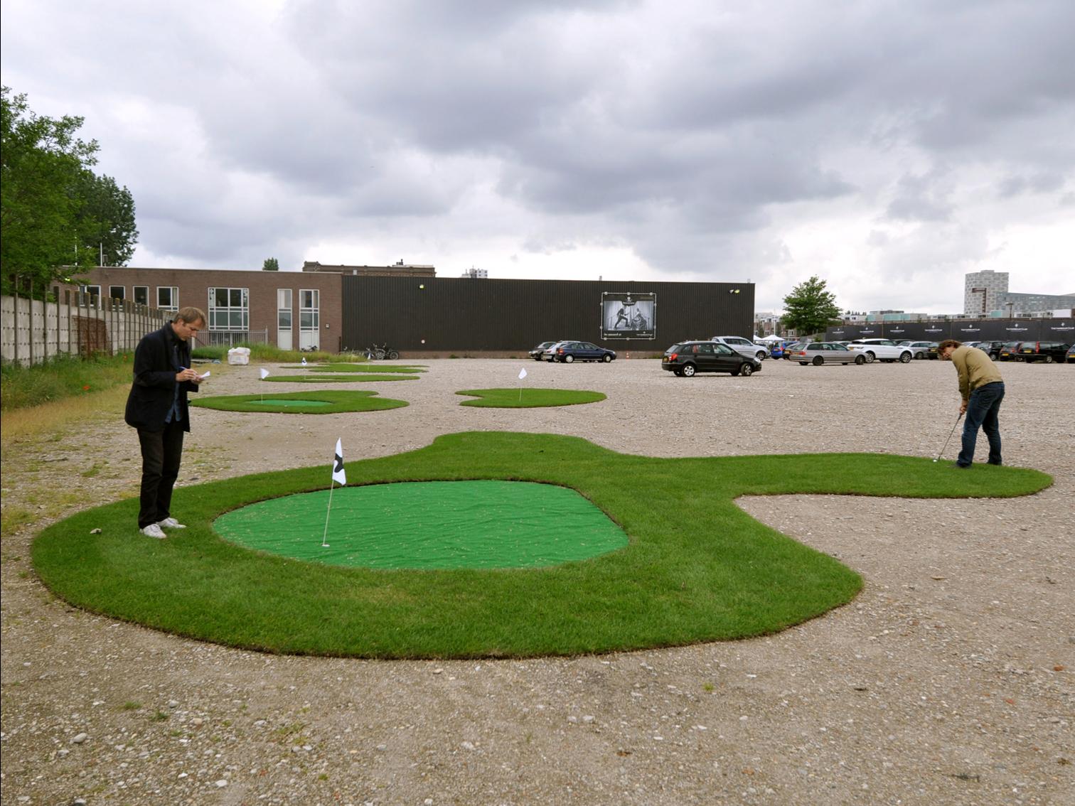 ‘Greening’ the City: Mini Golf at the Harbour Club parking lot by NL ...